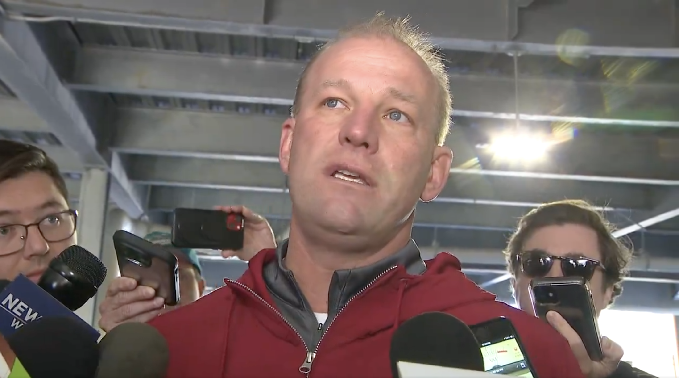 Kalen DeBoer explains why he kept Freddie Roach and Robert Gillespie on ...