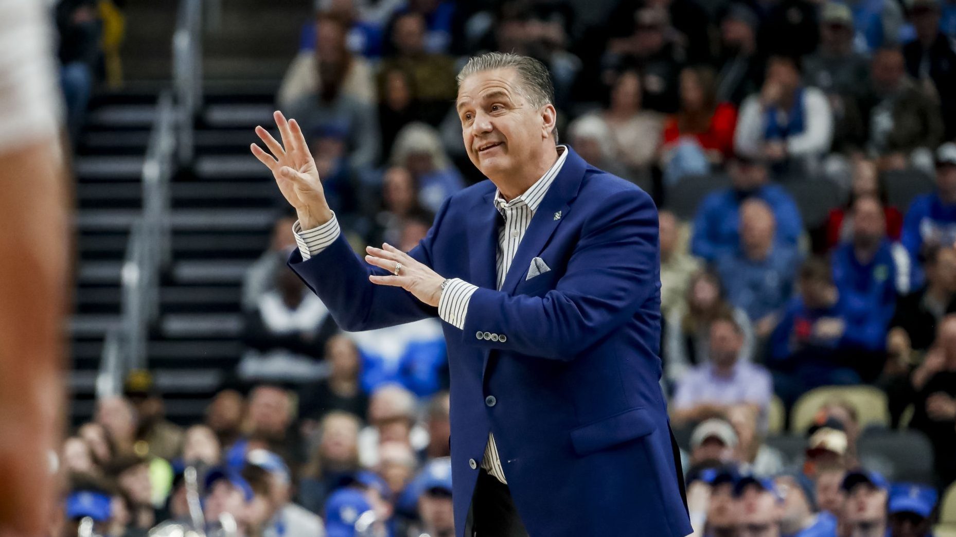 Mitch Barnhart releases statement on John Calipari's future, but ...
