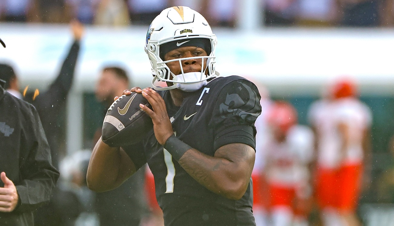 Former Arkansas QB KJ Jefferson reportedly benched by UCF in favor of ...