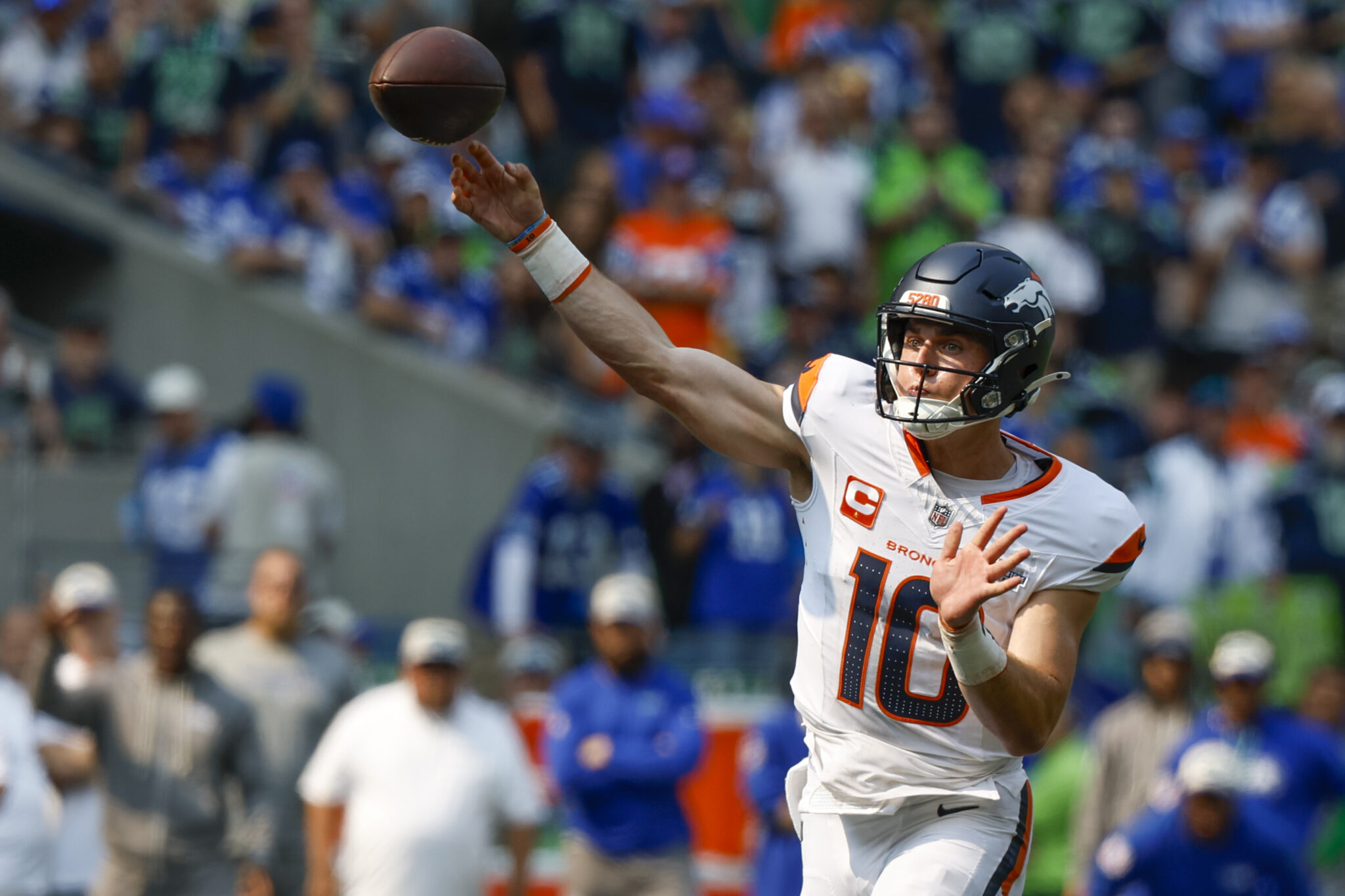 Bo Nix scores first NFL TD but struggles in debut loss for Broncos ...