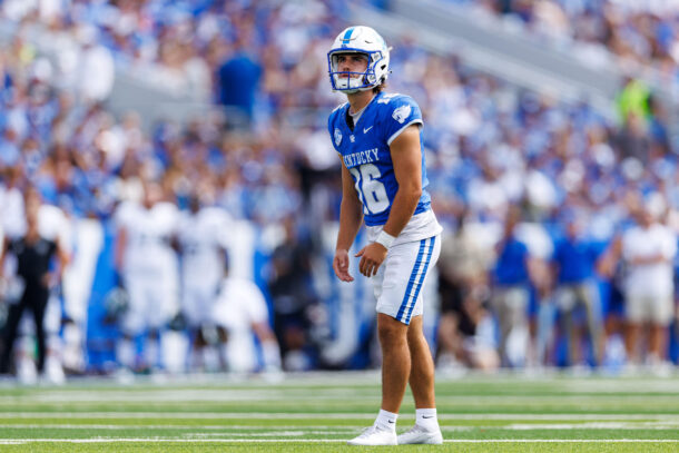 Alex Raynor makes Kentucky history with field goal against Ohio ...