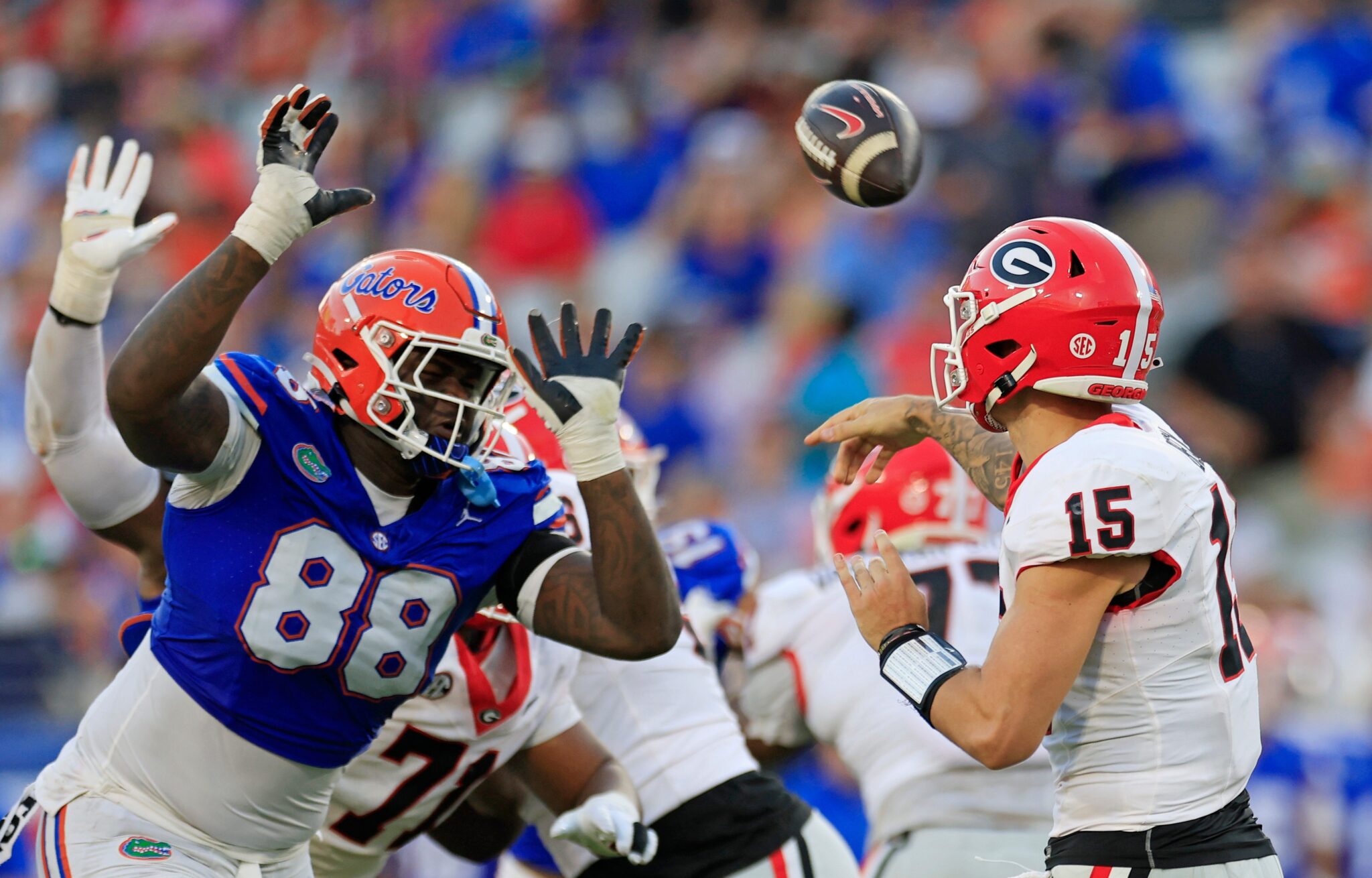 Florida DL Caleb Banks trending toward return from injury in Week 13 ...