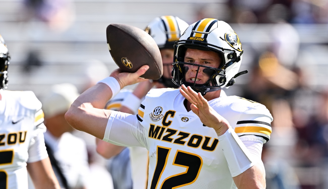 Missouri QB Brady Cook a gametime decision against Alabama - Saturday ...