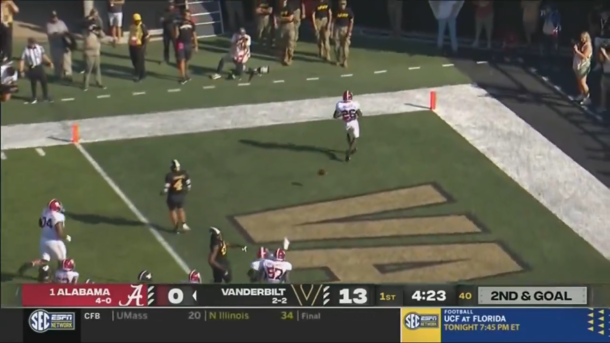 Jam Miller slows bleeding, puts Alabama on the board after rough start ...