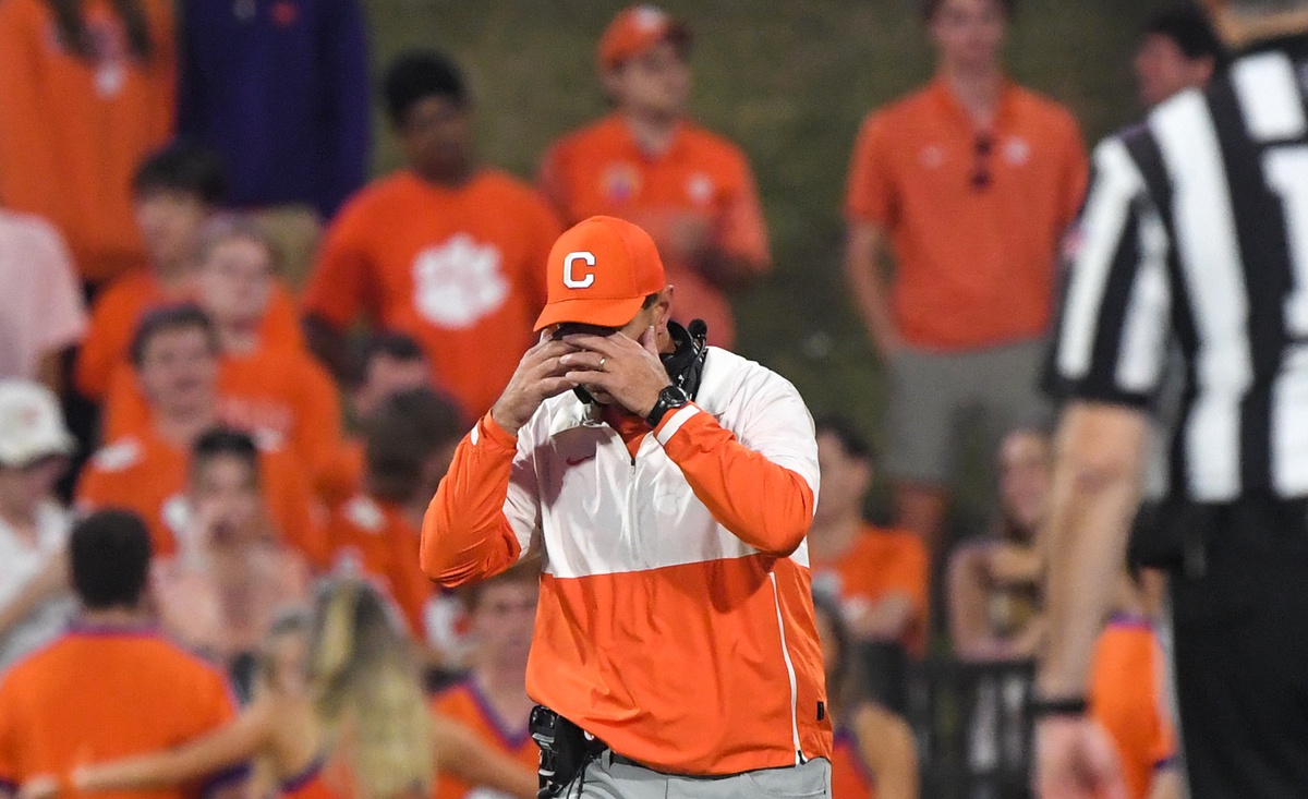 Clemson AD, VP of student affairs issue statement after bottle-throwing ...