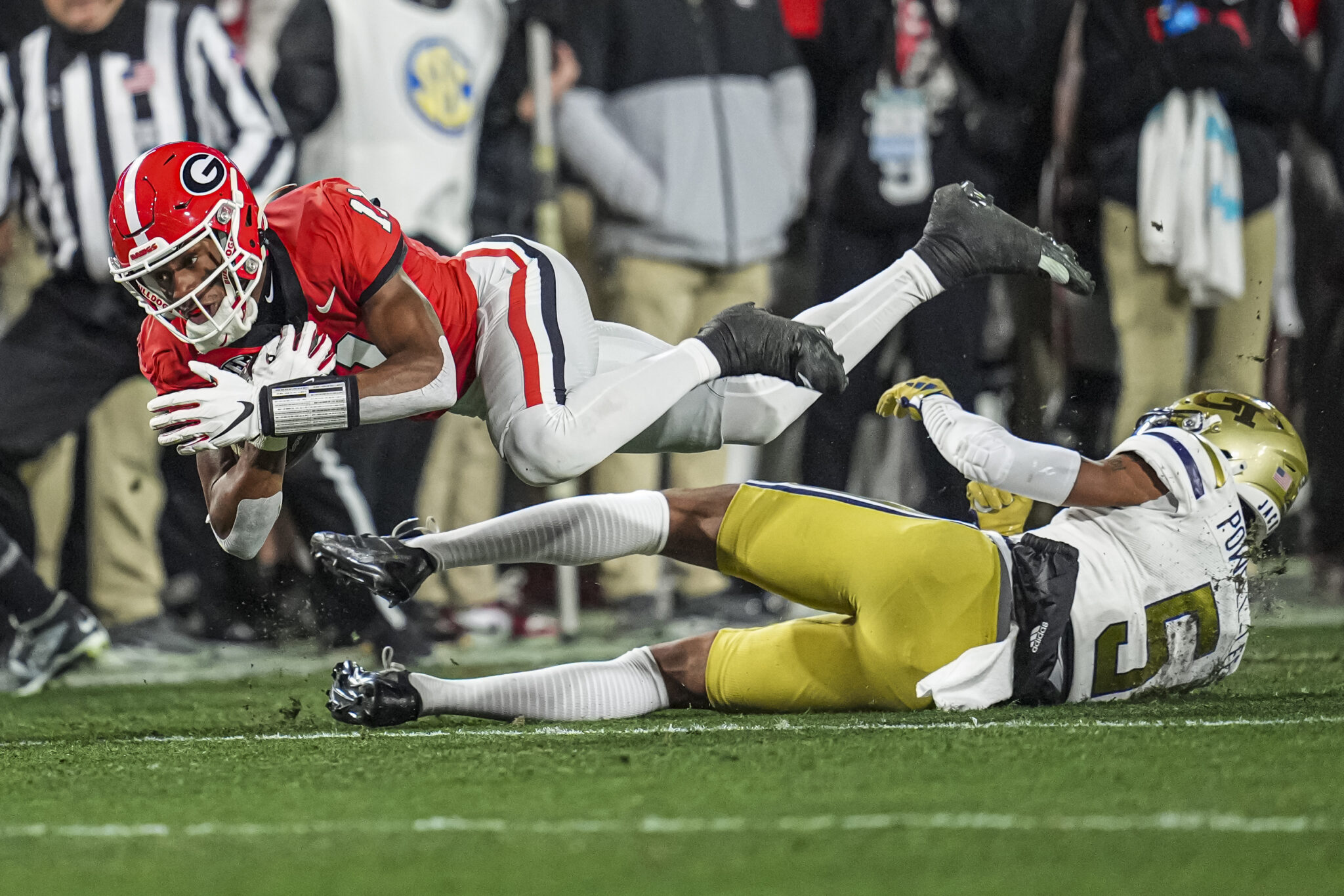 Georgia fans, media react to Bulldogs' horrific first half vs. Georgia ...