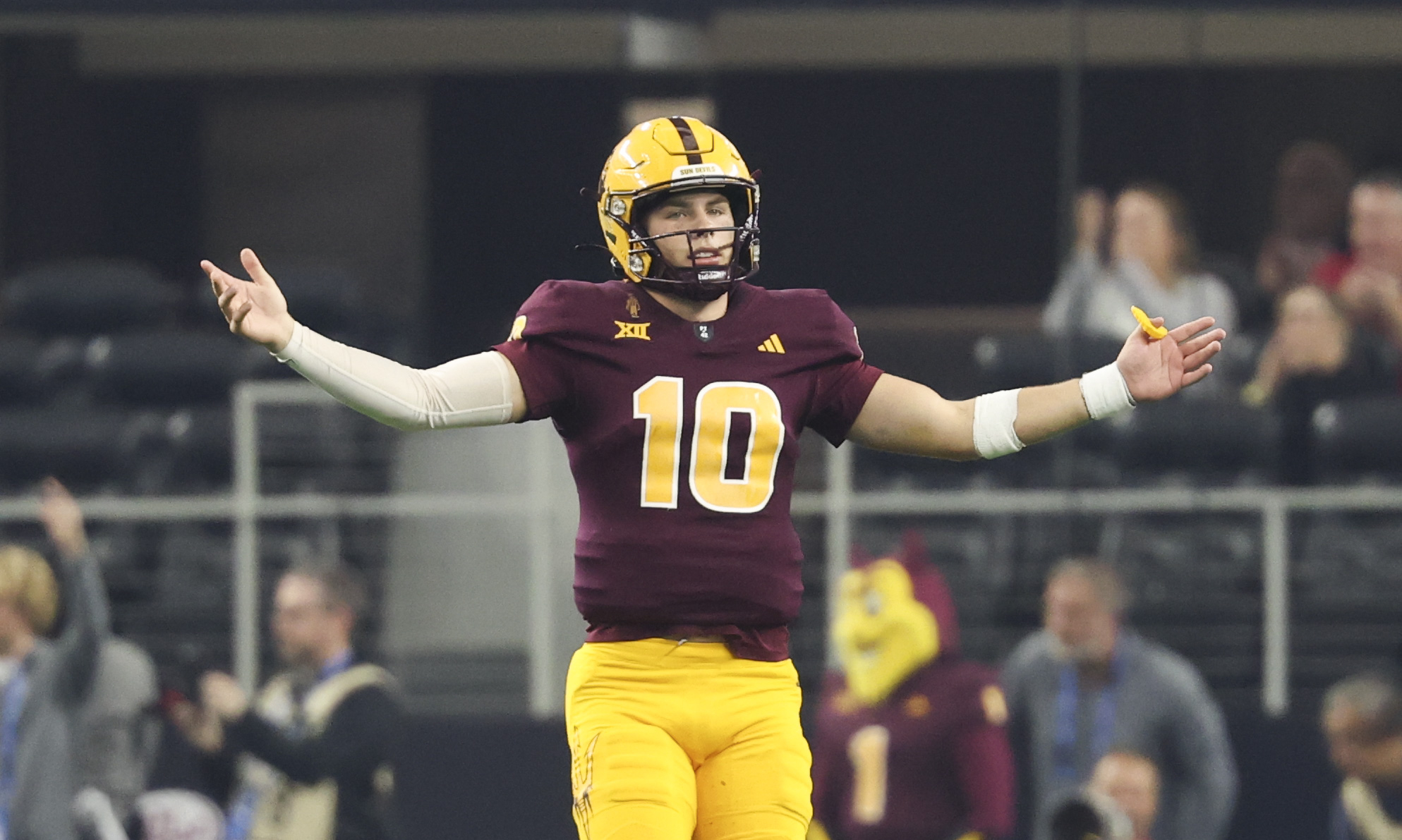 Sam Leavitt says he's out to prove he's a 'better quarterback' than Quinn Ewers - Saturday Down ...