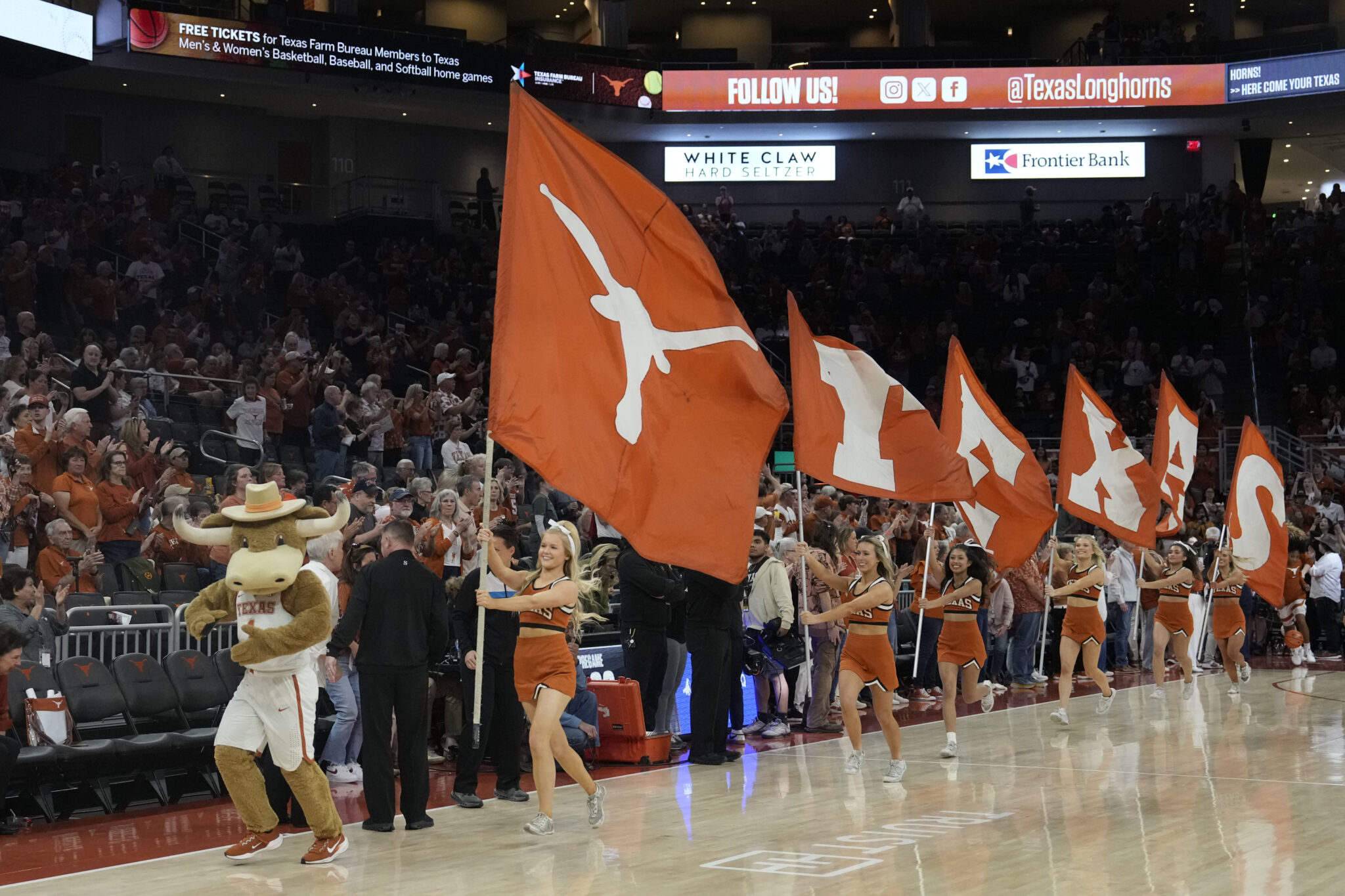 Texas Basketball News - Latest on The Longhorns