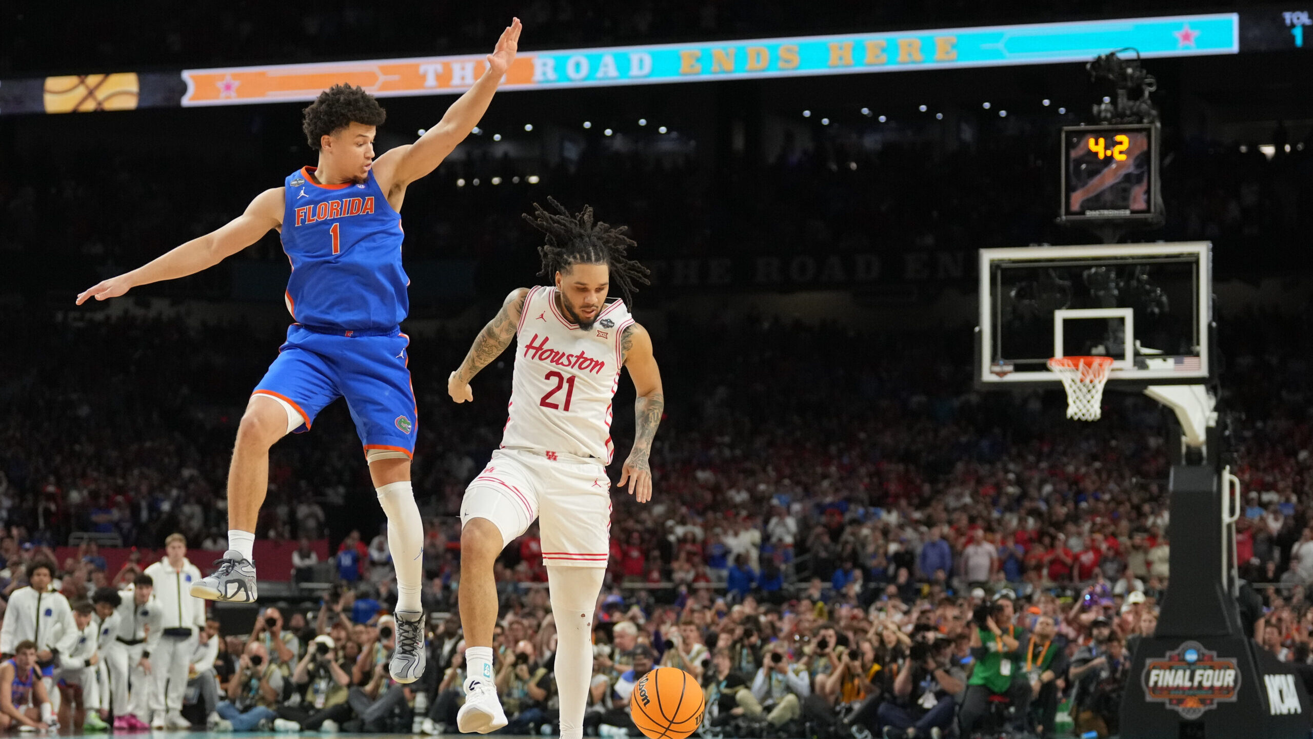 Walter Clayton Jr. discusses classy gesture to Emanuel Sharp after ...