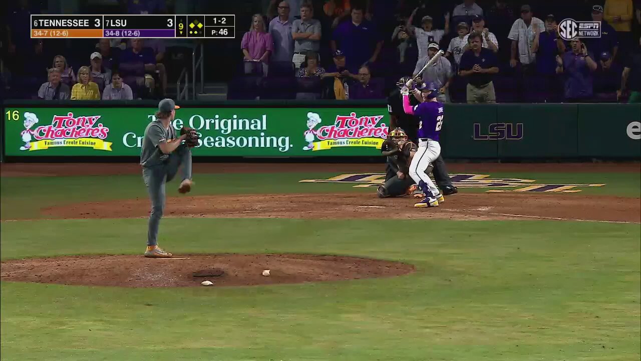 LSU overcomes 3-run deficit in 9th for walk-off win over Tennessee ...