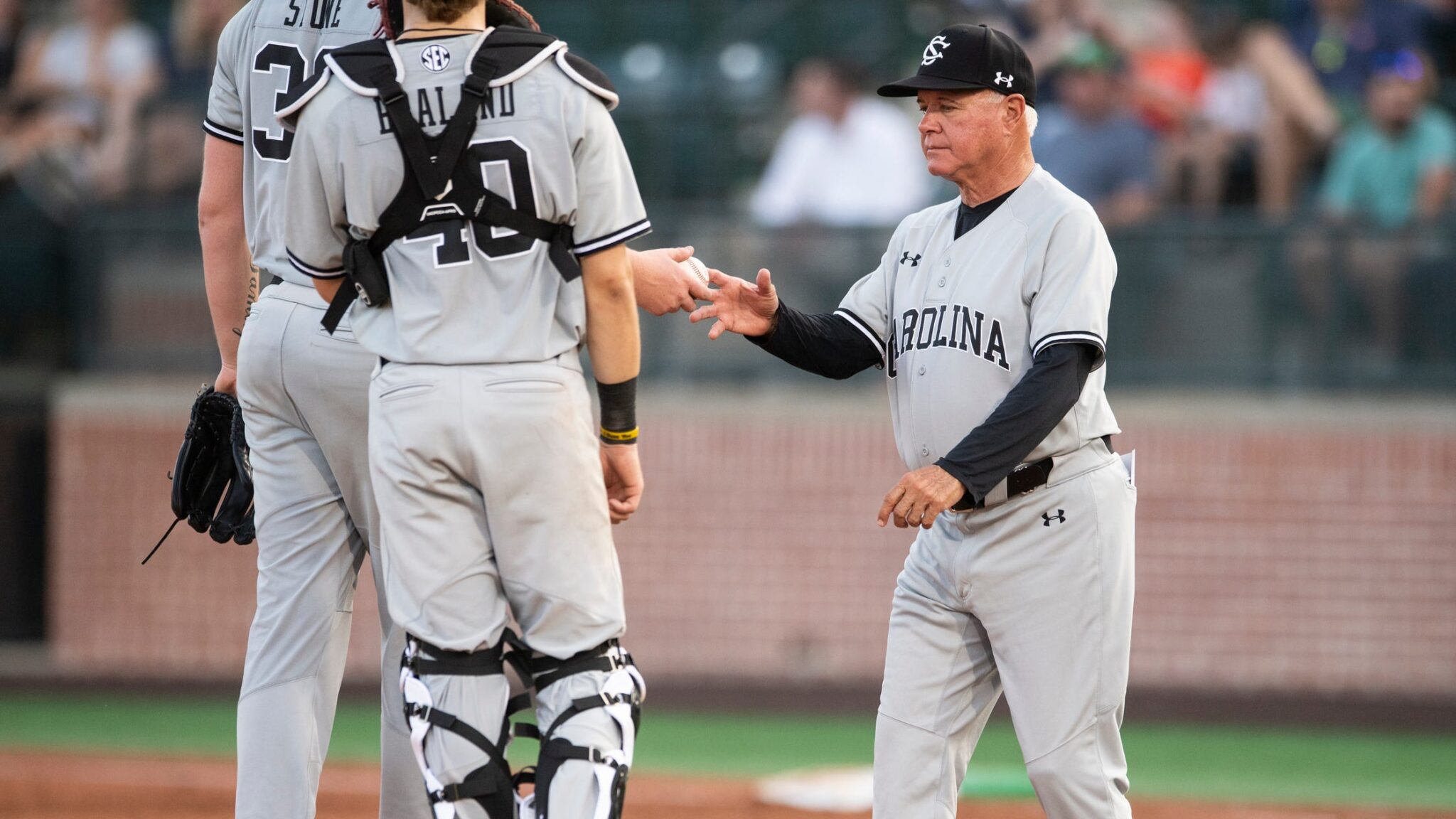 South Carolina announces parting with baseball coach Paul Mainieri ...