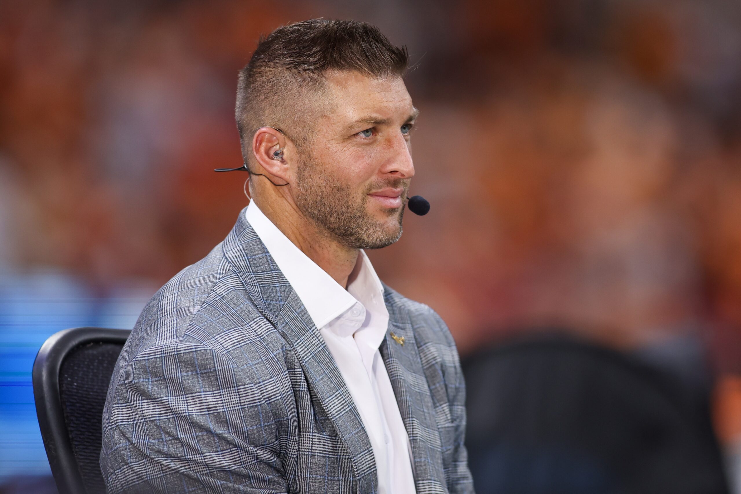 Tennessee fans boo Tim Tebow ahead of Week 1 game - BVM Sports