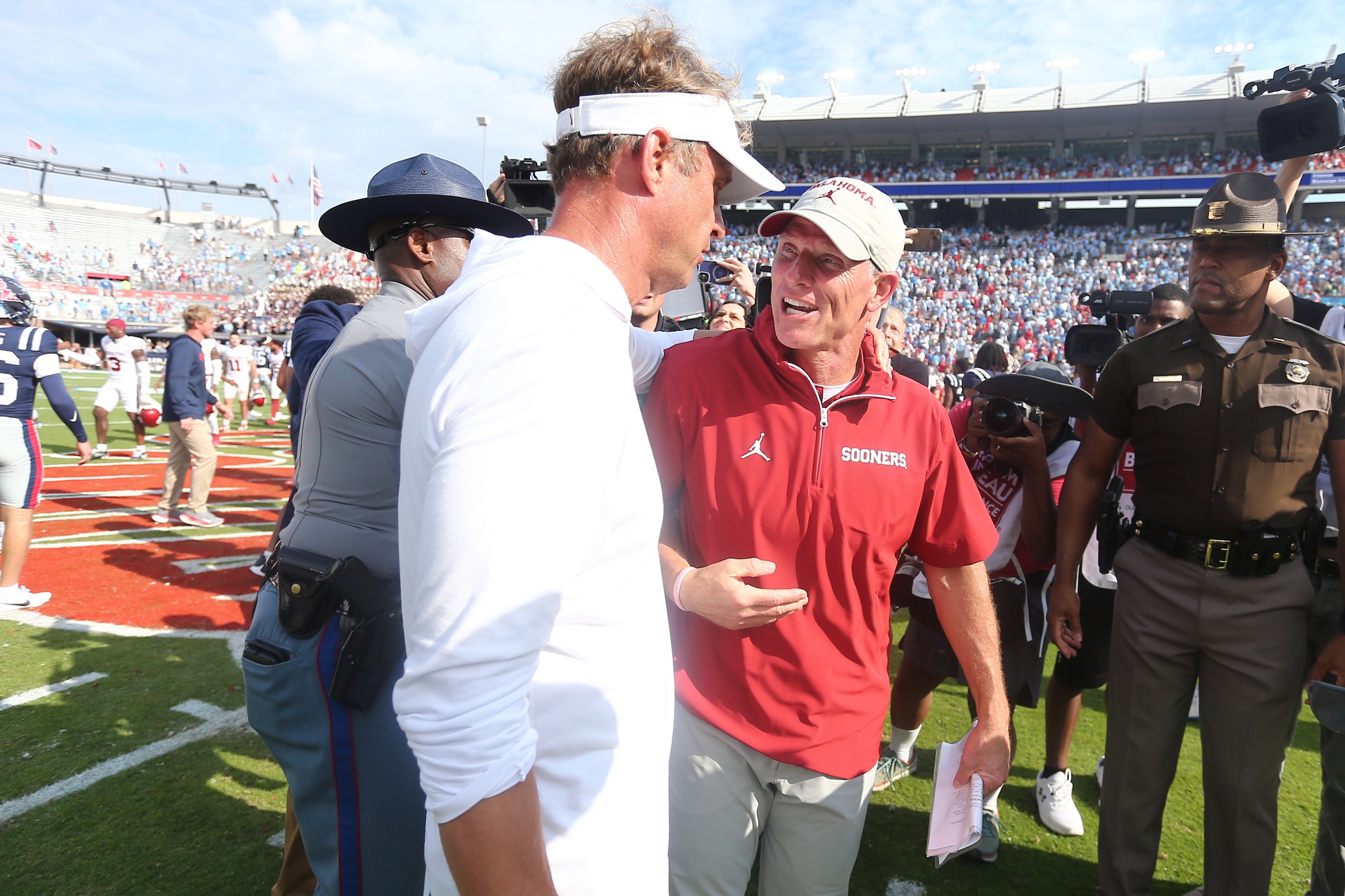 Lane Kiffin bemoans 'unfortunate' protected rivalry with Oklahoma ...