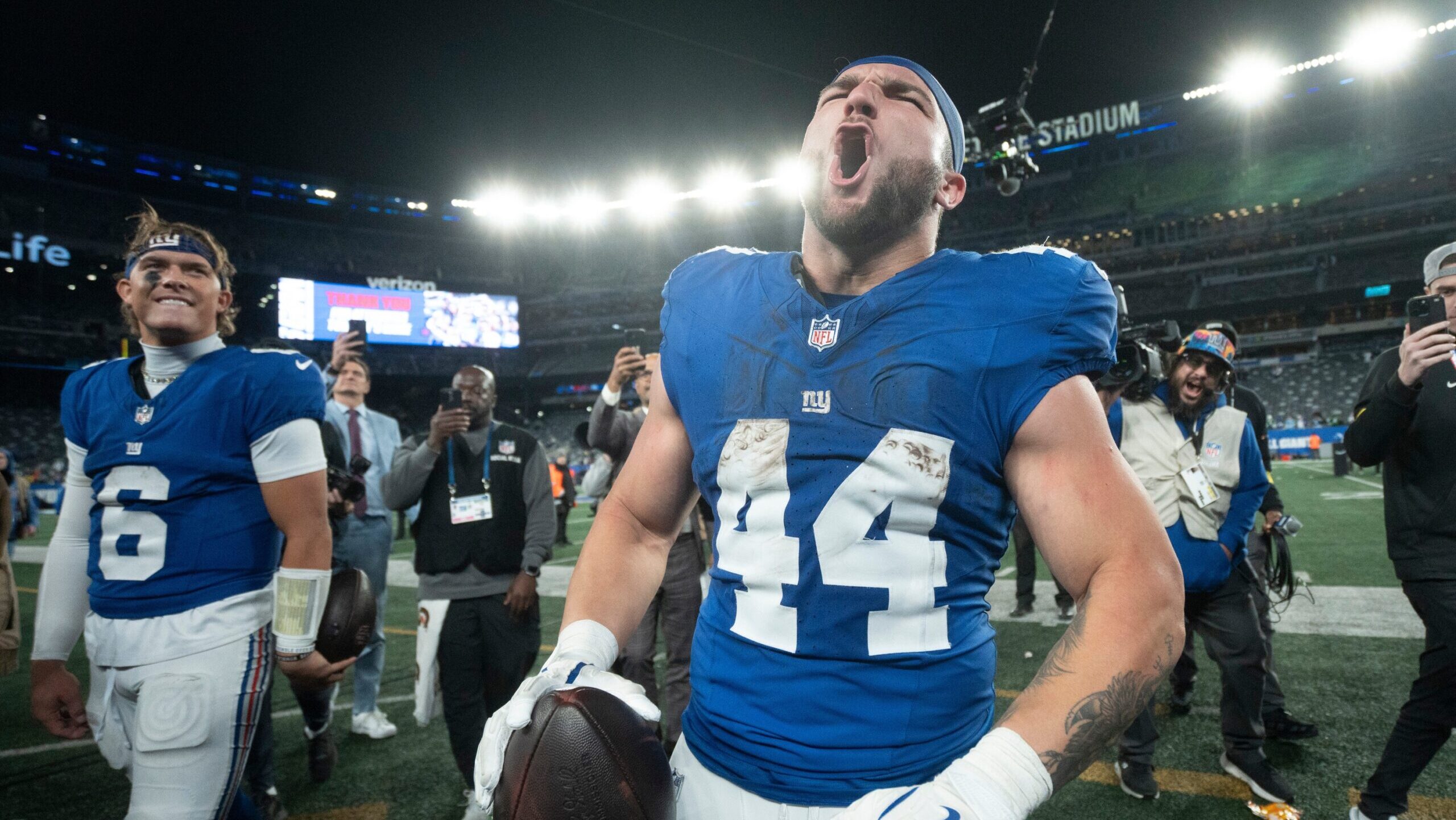 Cam Skattebo, Ryan Fitzpatrick rip shirts off after Giants smash Eagles ...