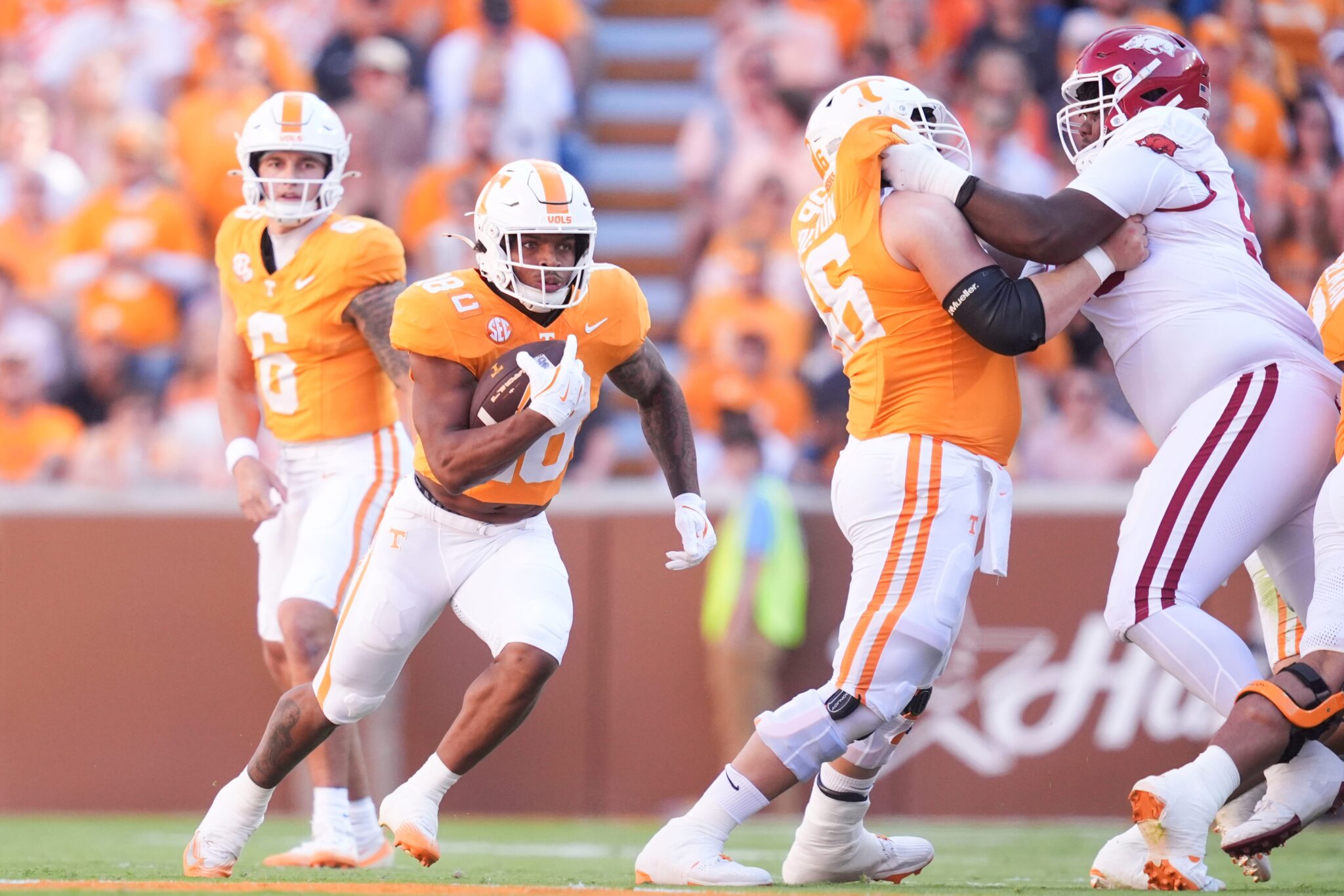 Rapid Reaction: Tennessee takeaways fuel win over Arkansas - Saturday Down South