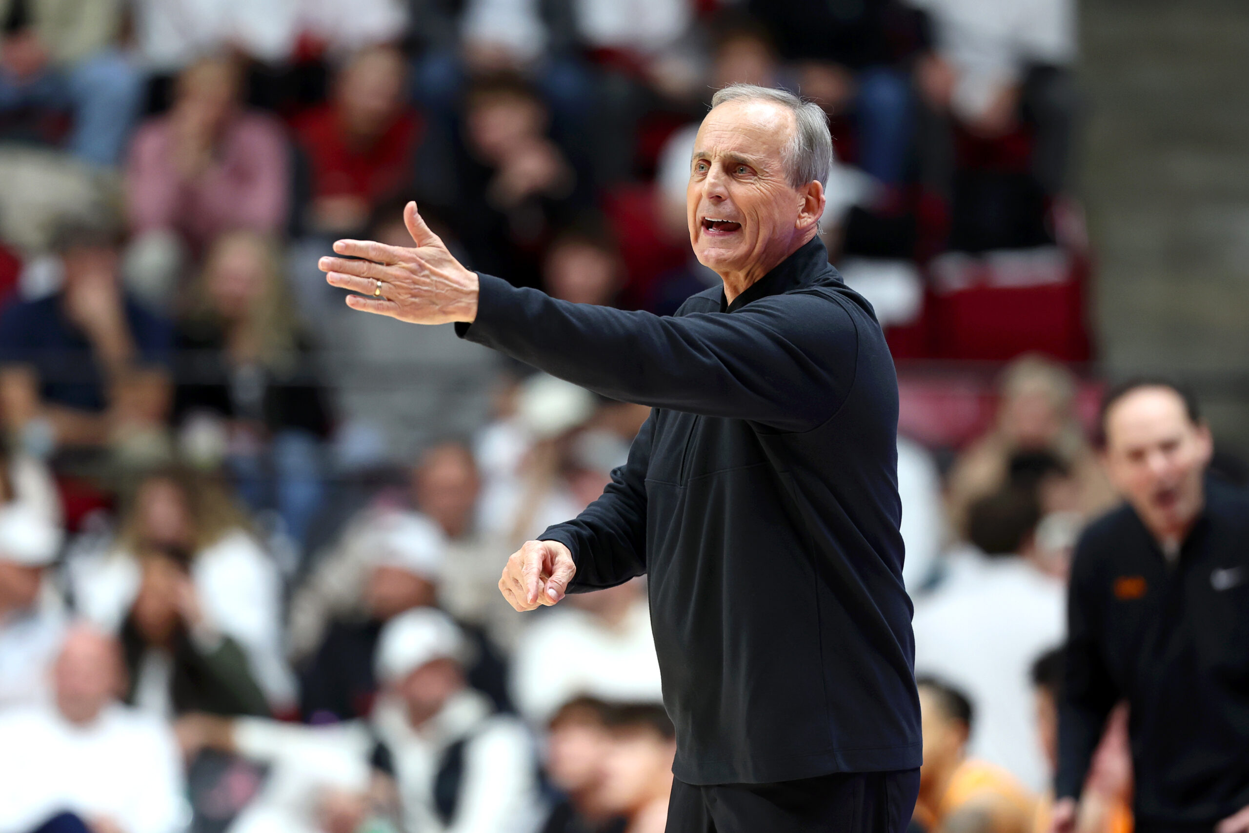 Rick Barnes hopes Tennessee can build on road win at Alabama - Saturday ...