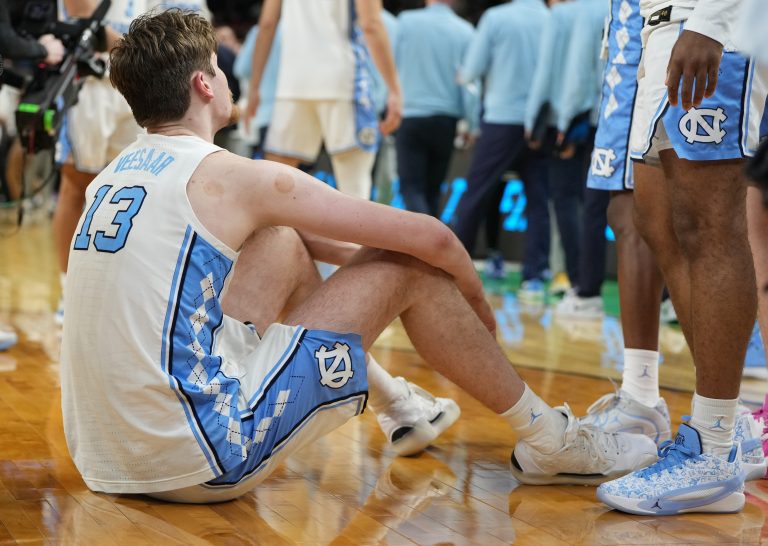 North Carolina blows 19-point 2nd-half lead, falls to VCU in OT in NCAA ...