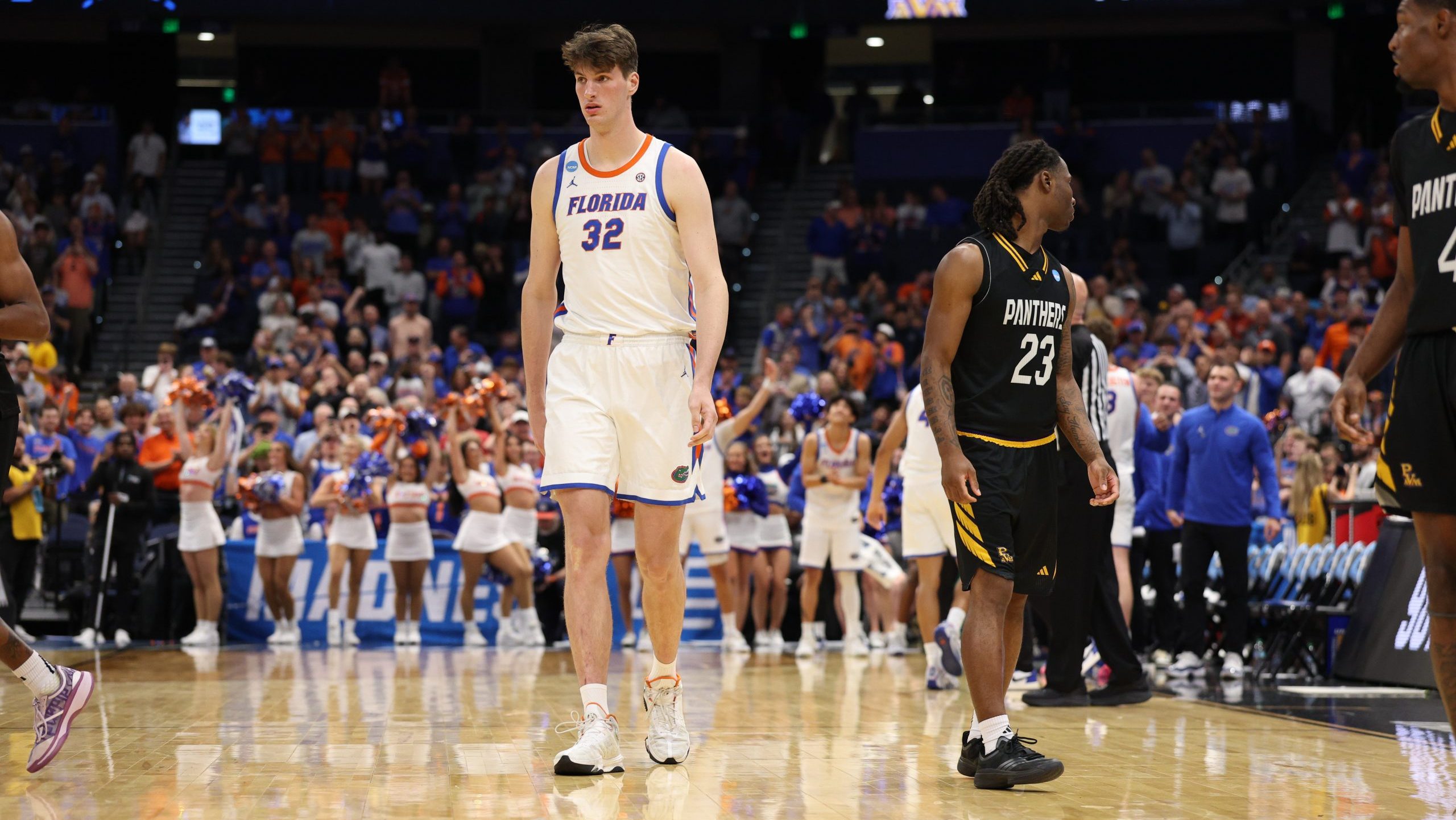 Prairie View A&M player goes viral for reaction to 7-9 Florida center ...