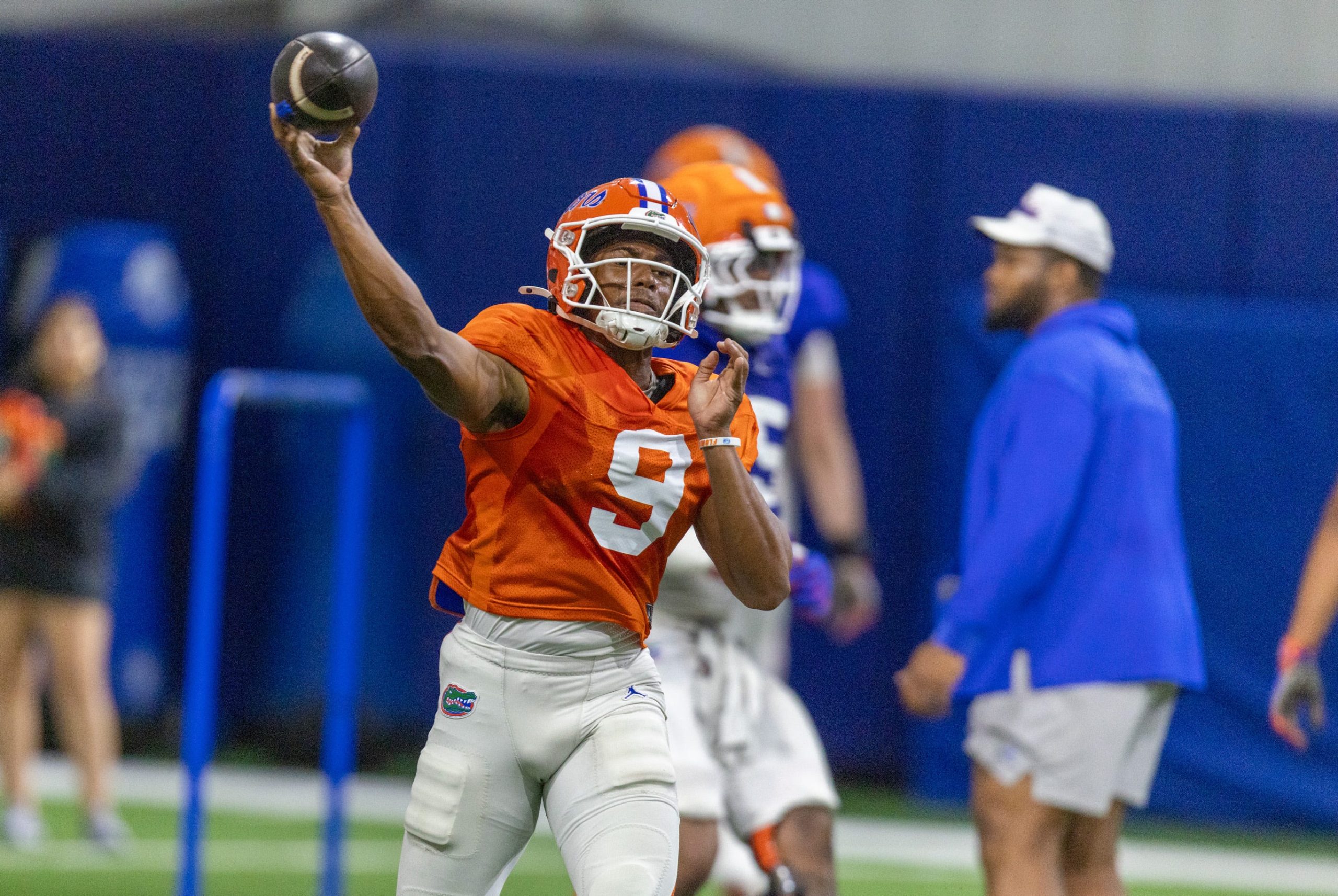 Tramell Jones Scores First TD with Eric Singleton in Gators' Spring ...