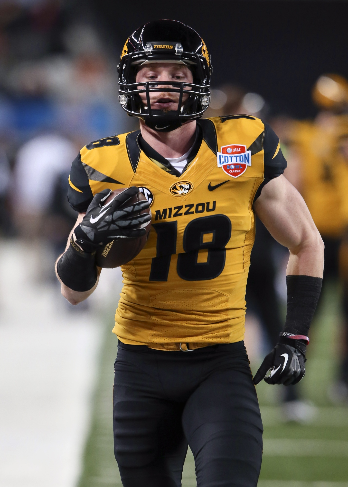 Examining who will catch passes from Maty Mauk in 2015
