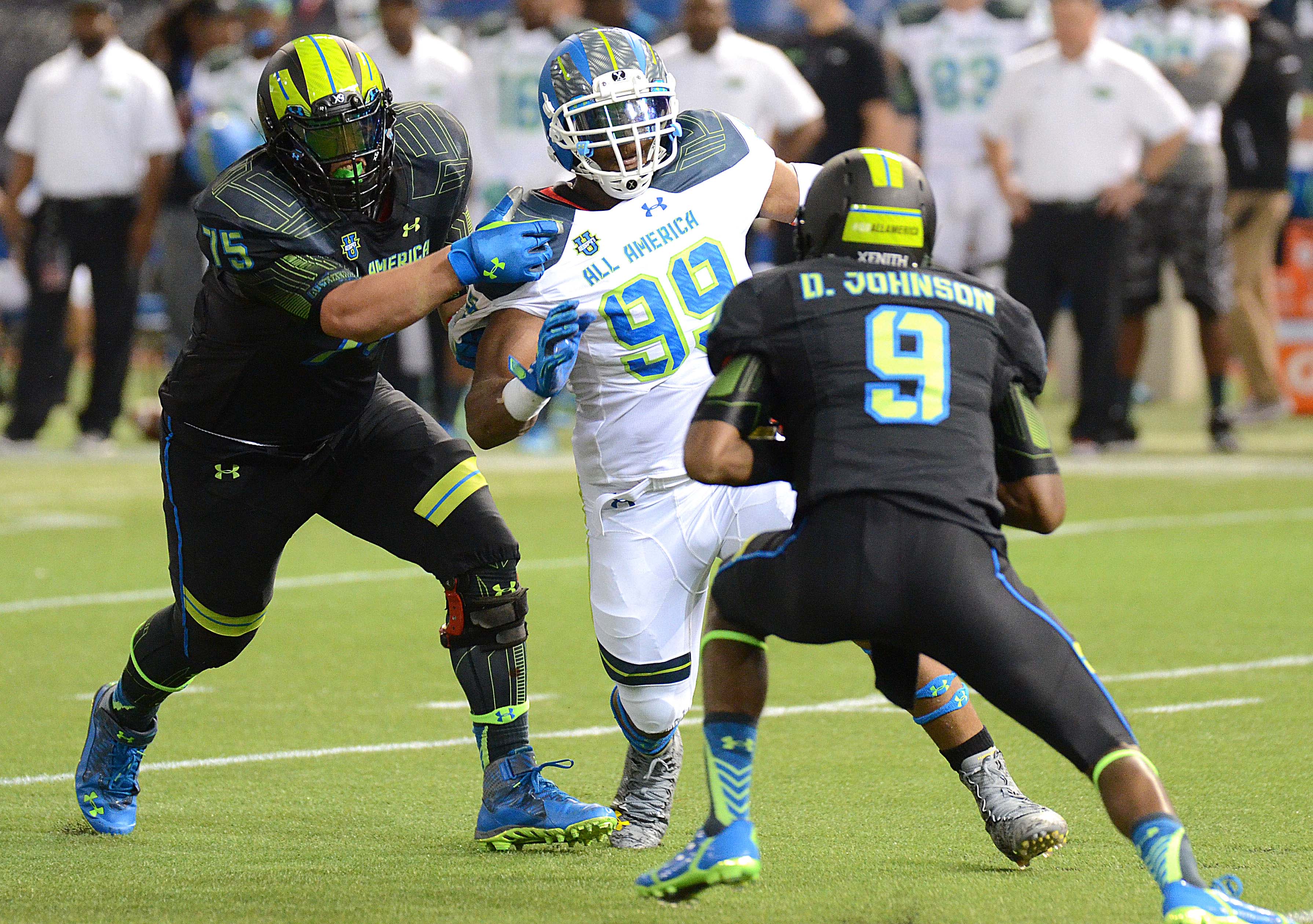 Recruiting by position: Defensive end