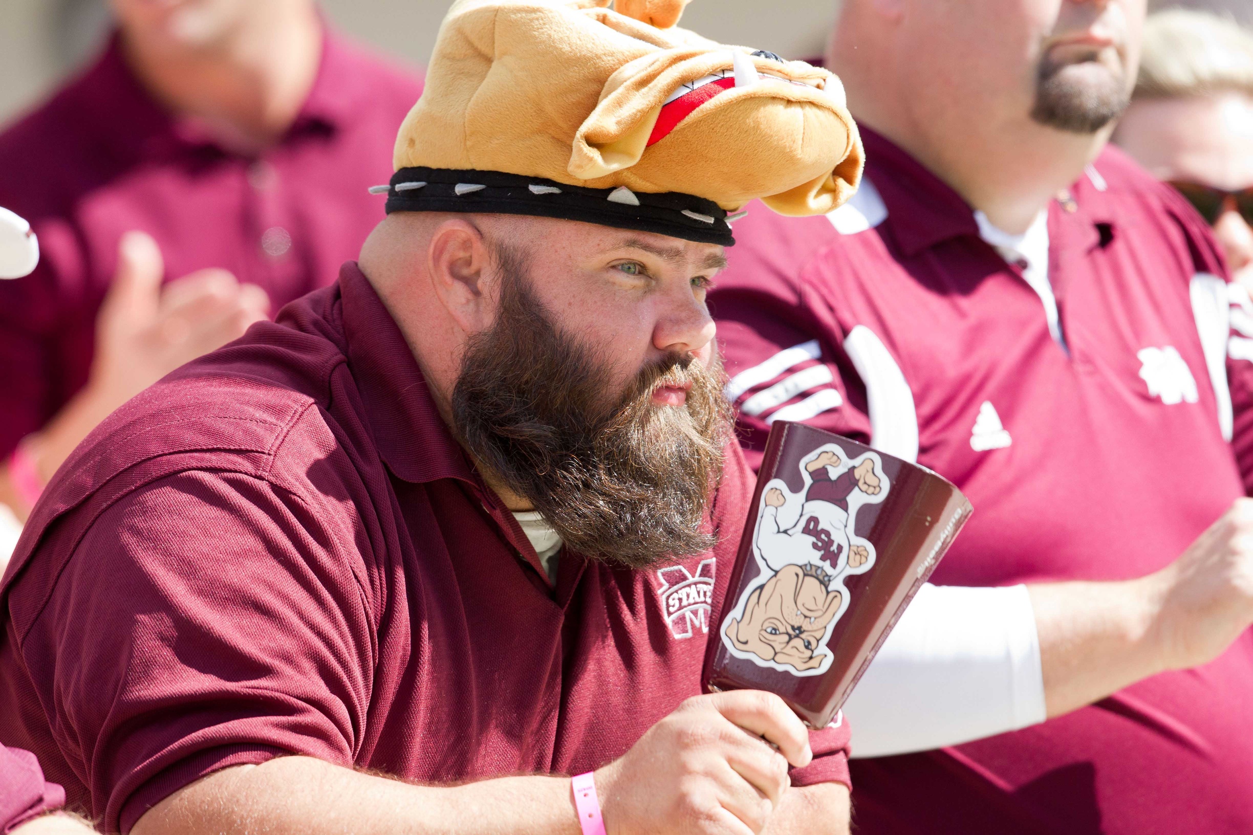 Mississippi State plans to pursue Guinness world record for cowbell ringing