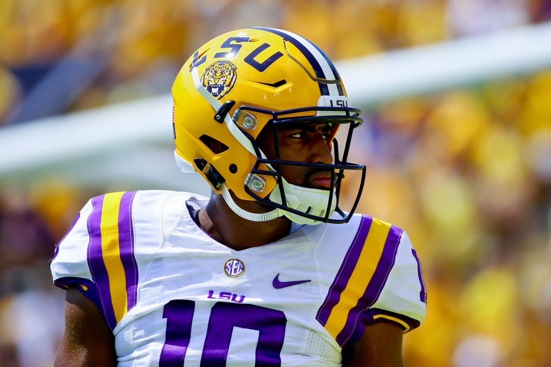 LSU QB decides to transfer