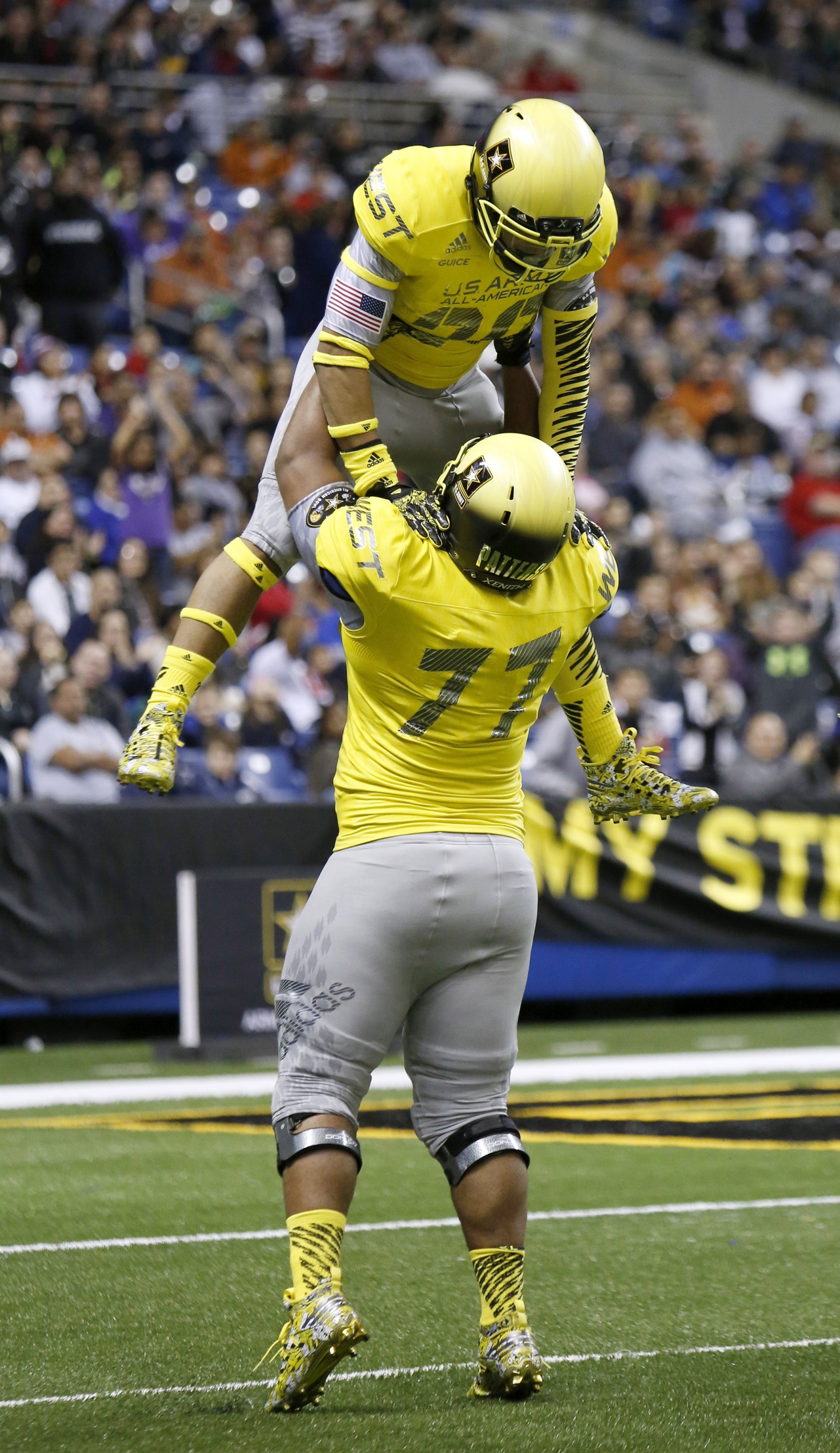 Auburn makes tackle prospect's final four