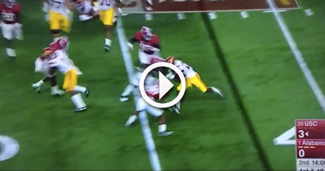 Video: Alabama LB Reuben Foster bringing the hammer against USC