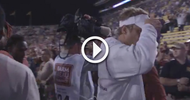 Video: LSU fans to torch Lane Kiffin's visor after Saturday night