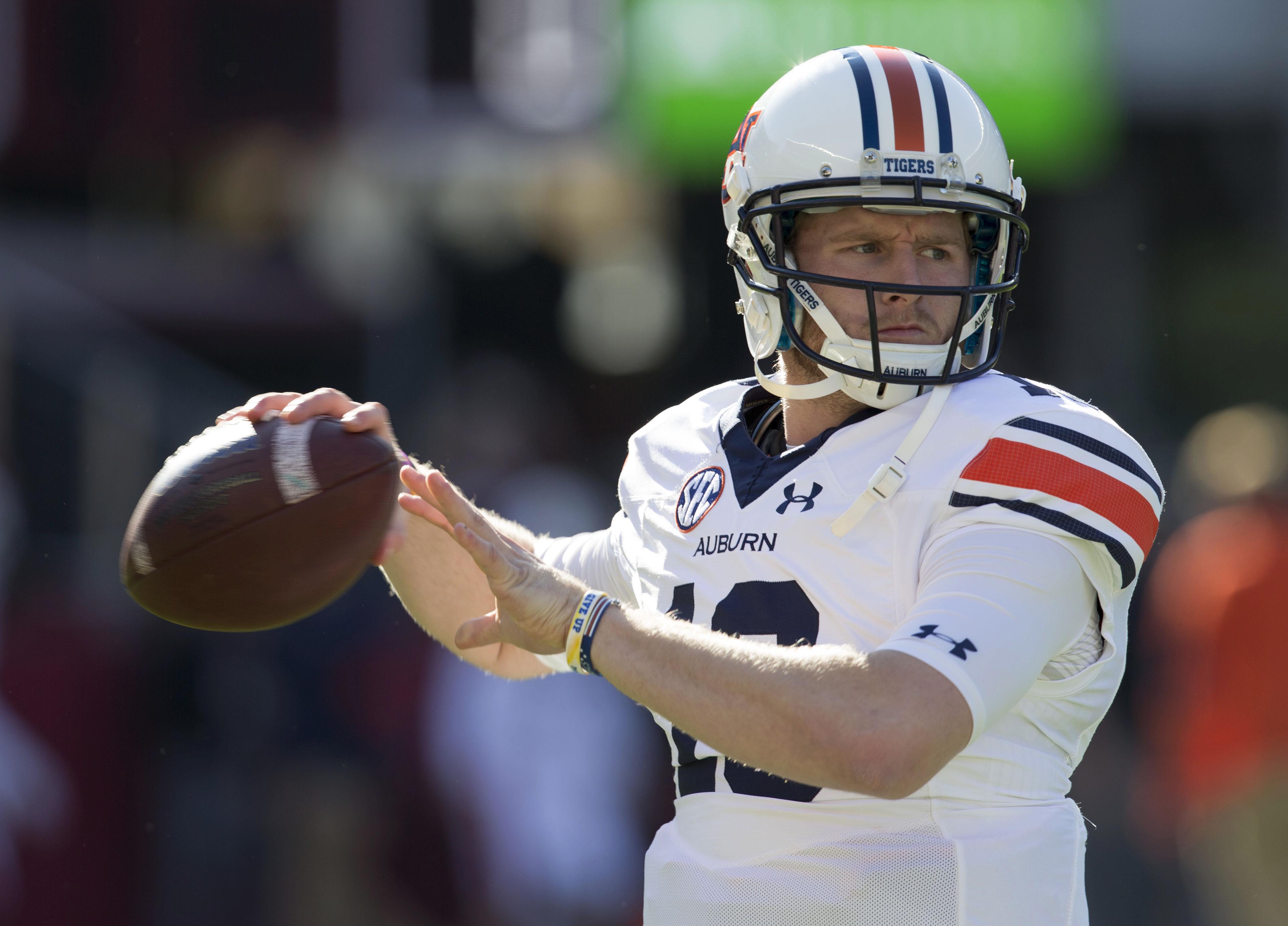 Auburn QB Sean White details his battle to return from broken arm