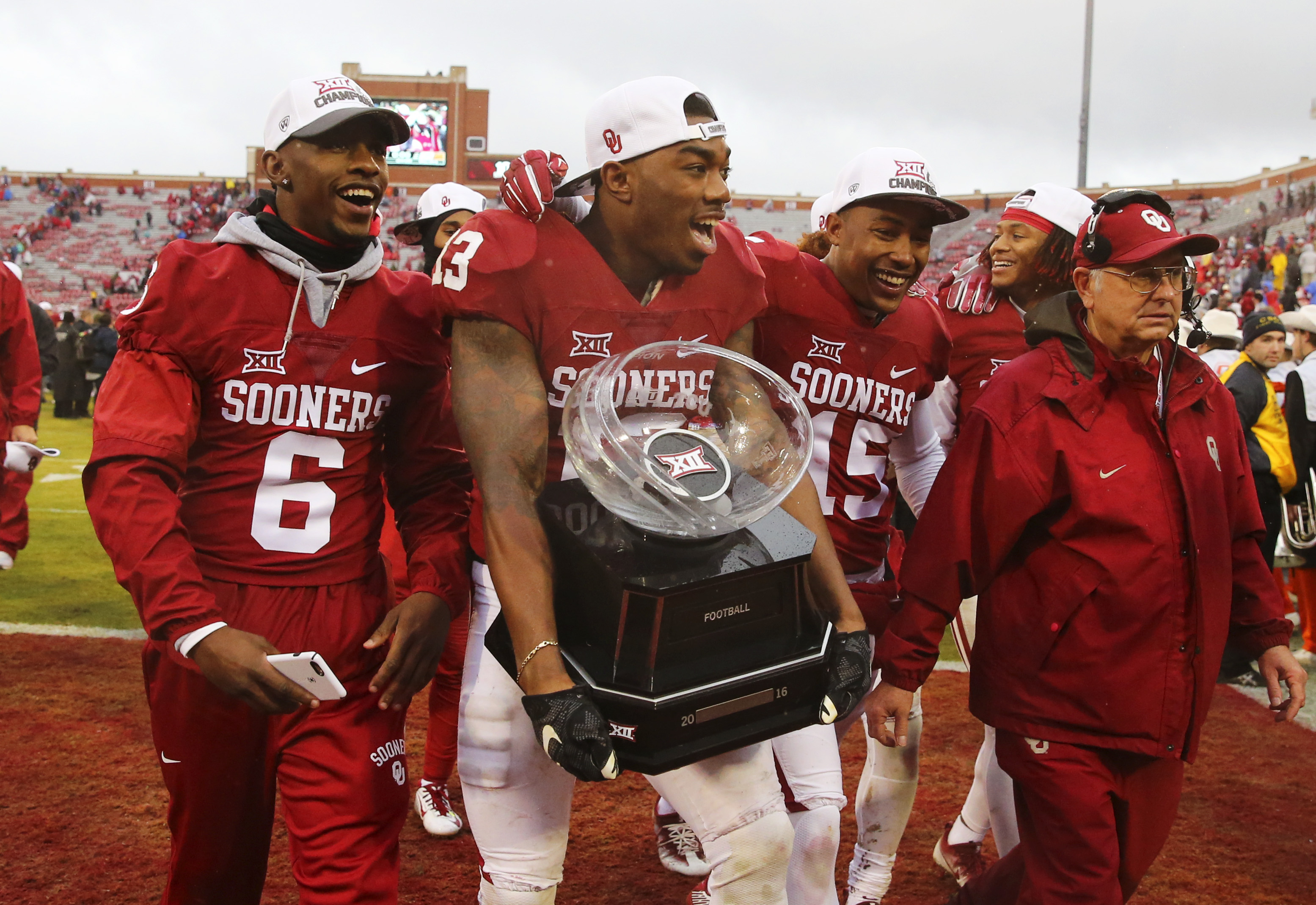 Photo: Oklahoma shattered its 2016 Big 12 title trophy