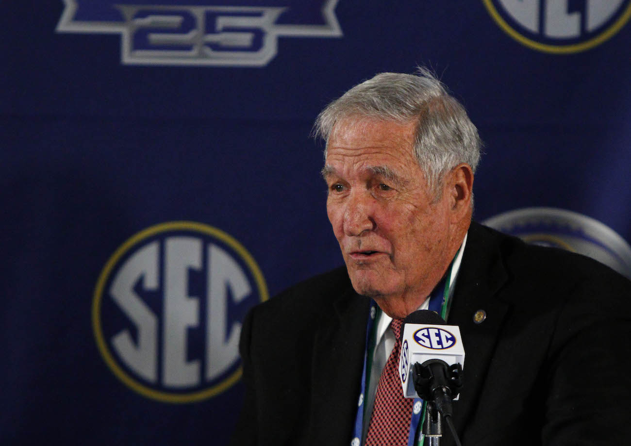 Gene Stallings, former coach of Alabama, Texas A&M, shares thought on ...