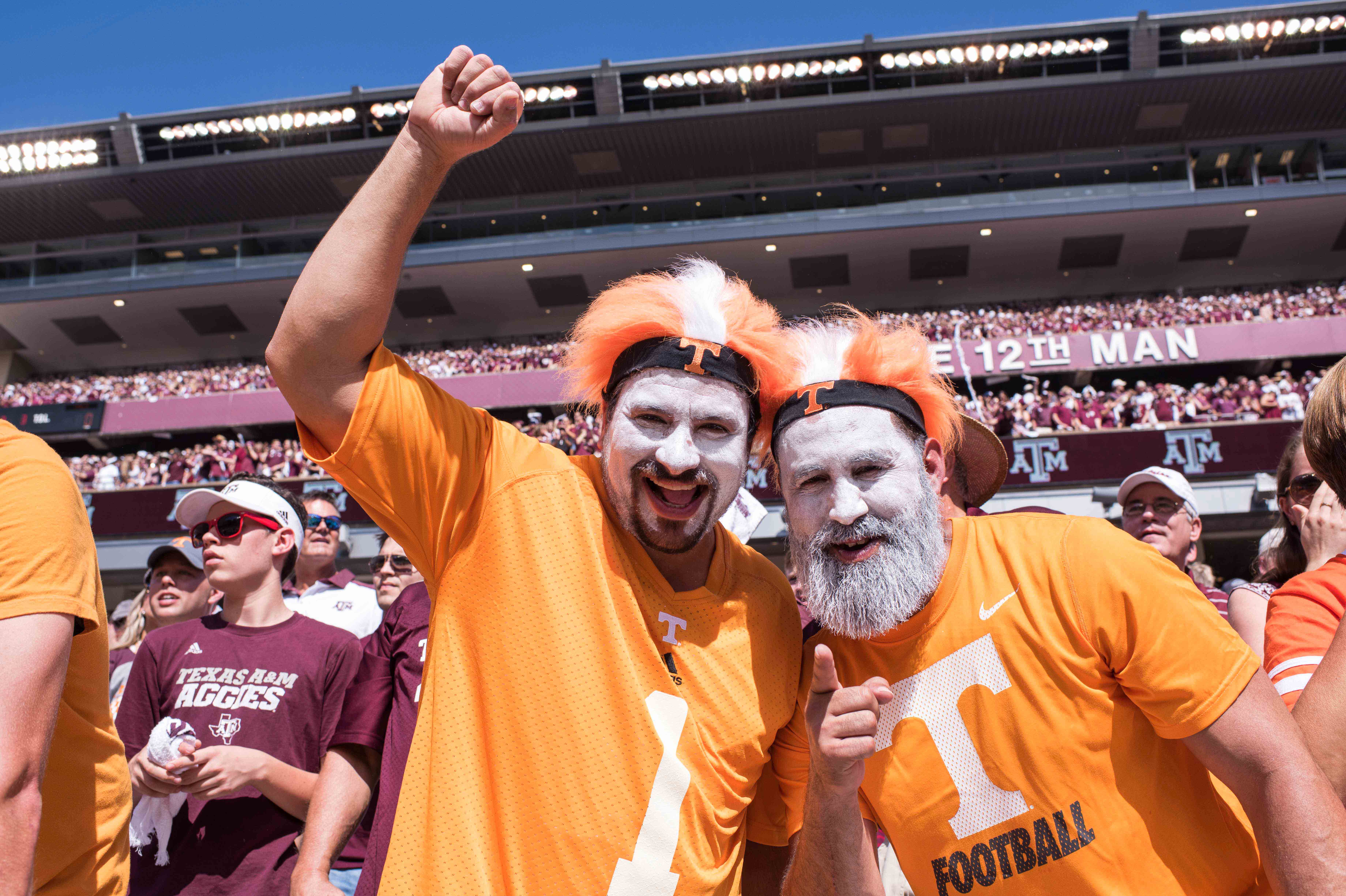 Video: Tennessee lands elite local commit from offensive lineman Oliver ...