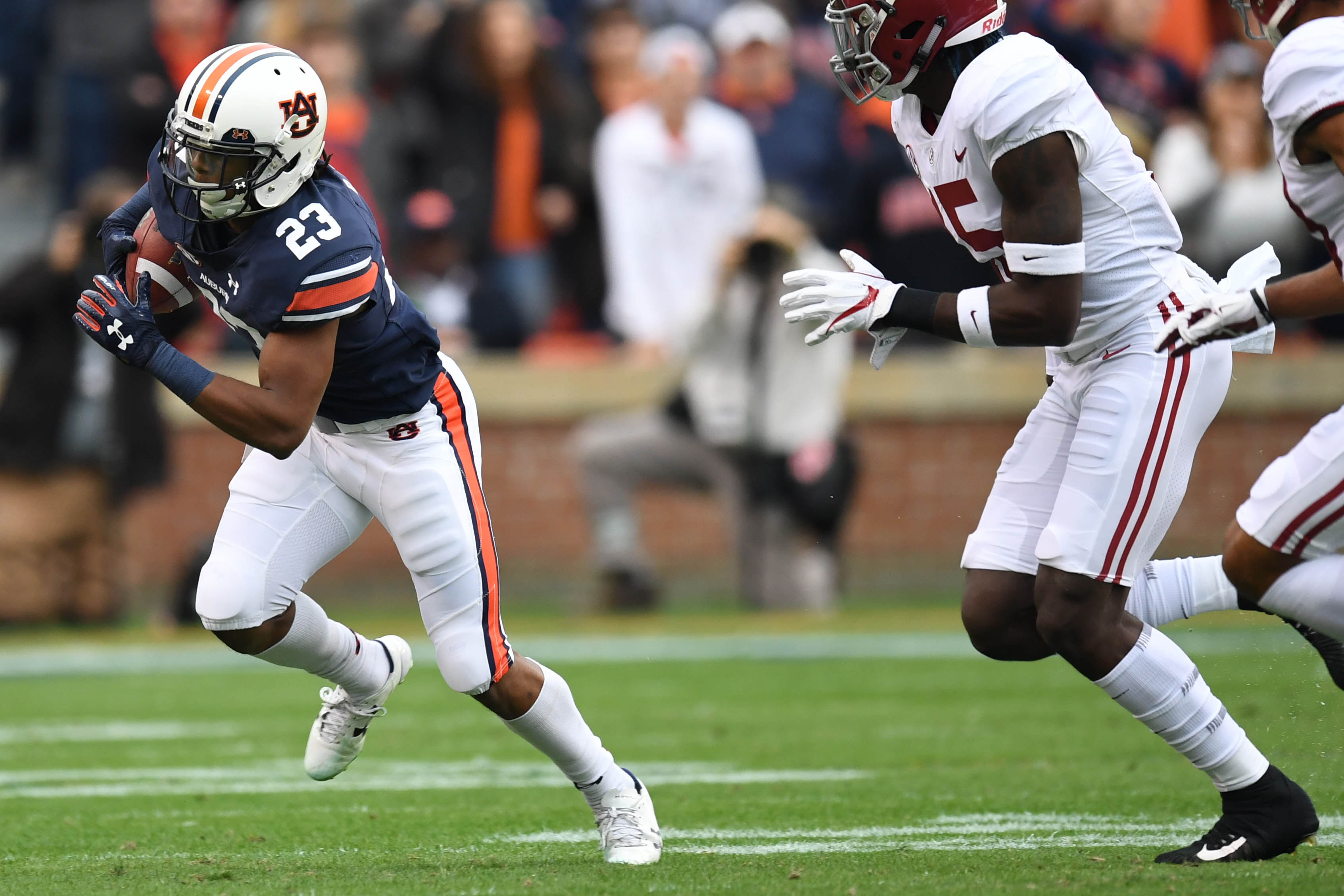 Ryan Davis etches his name into Auburn record books during Iron Bowl