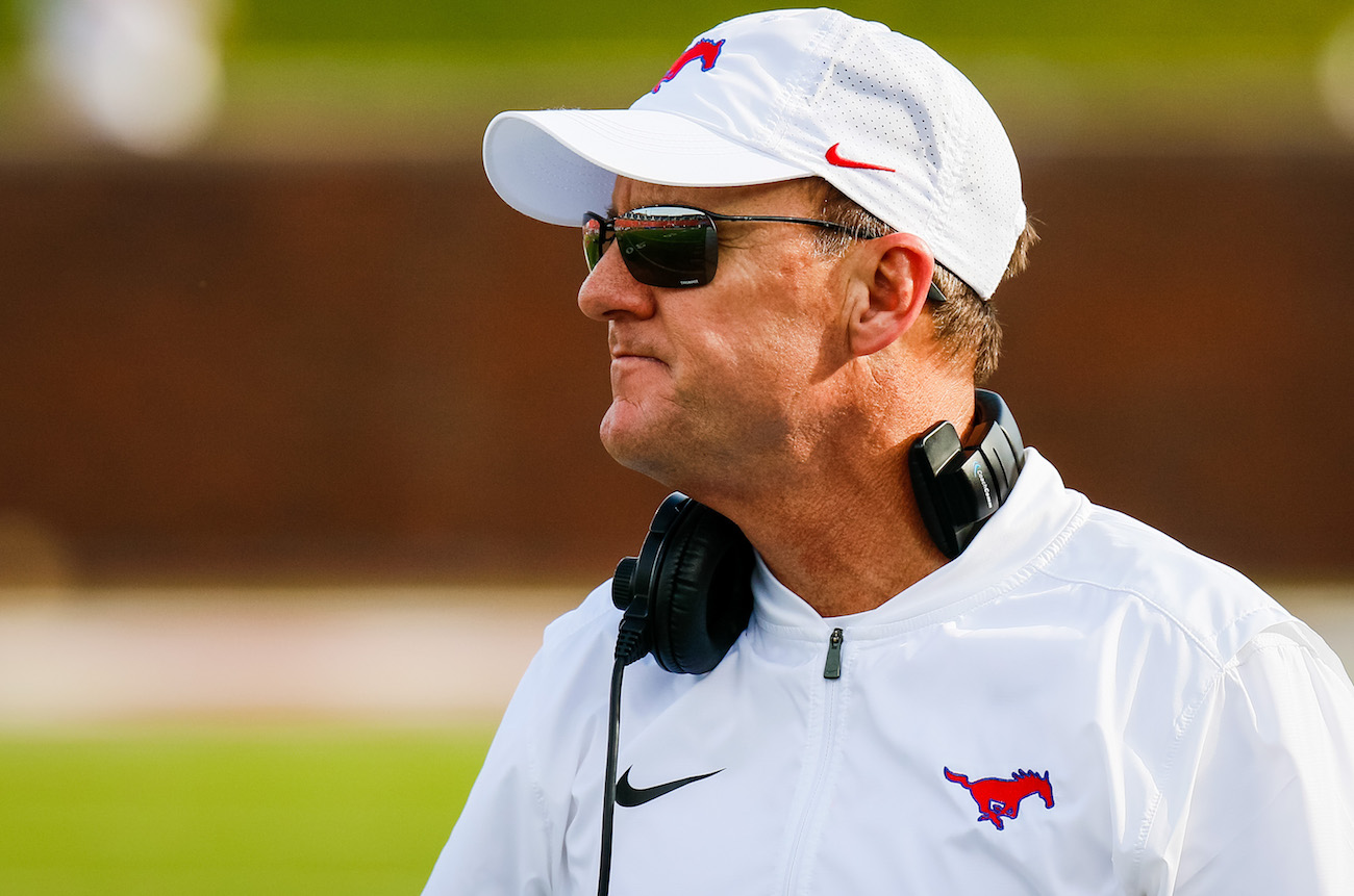 Arkansas fans have mixed reactions to news of Chad Morris hire Arkansas fans have mixed reactions to news of Chad Morris hire