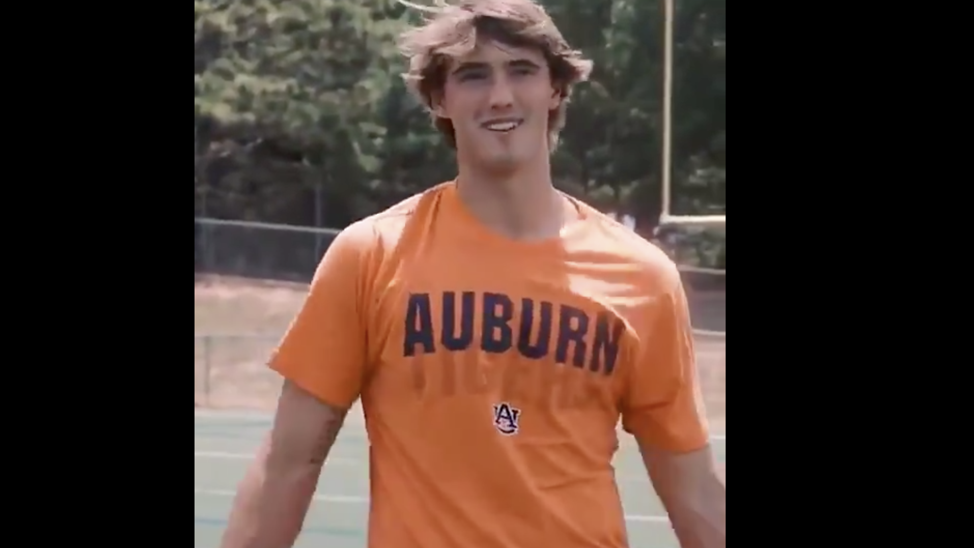 Georgia quarterback Aaron McLaughlin commits to Auburn