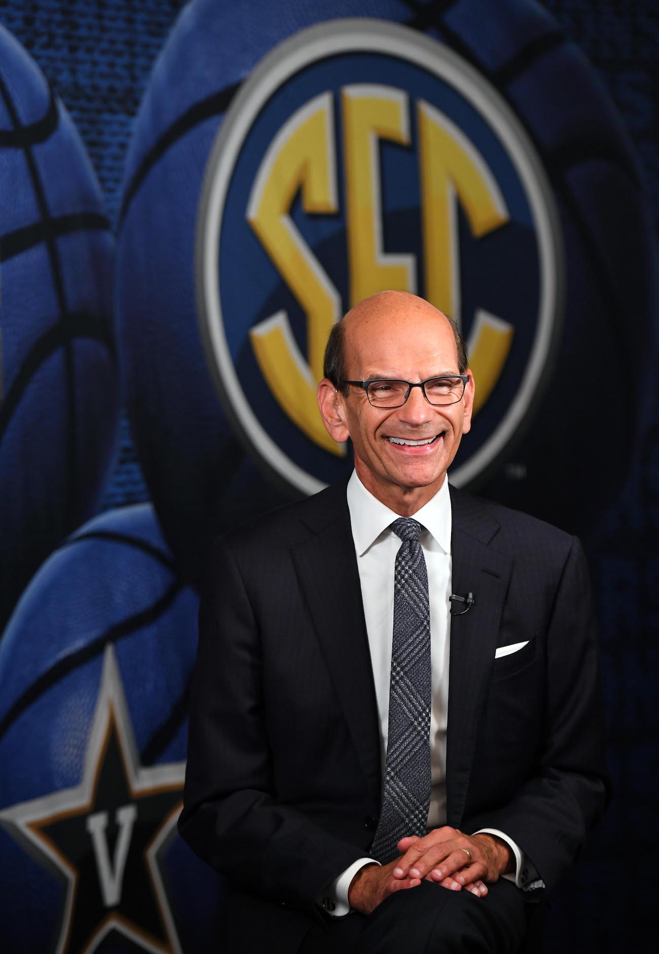Paul Finebaum makes his Alabama-South Carolina game prediction Paul Finebaum makes his Alabama-South Carolina game prediction