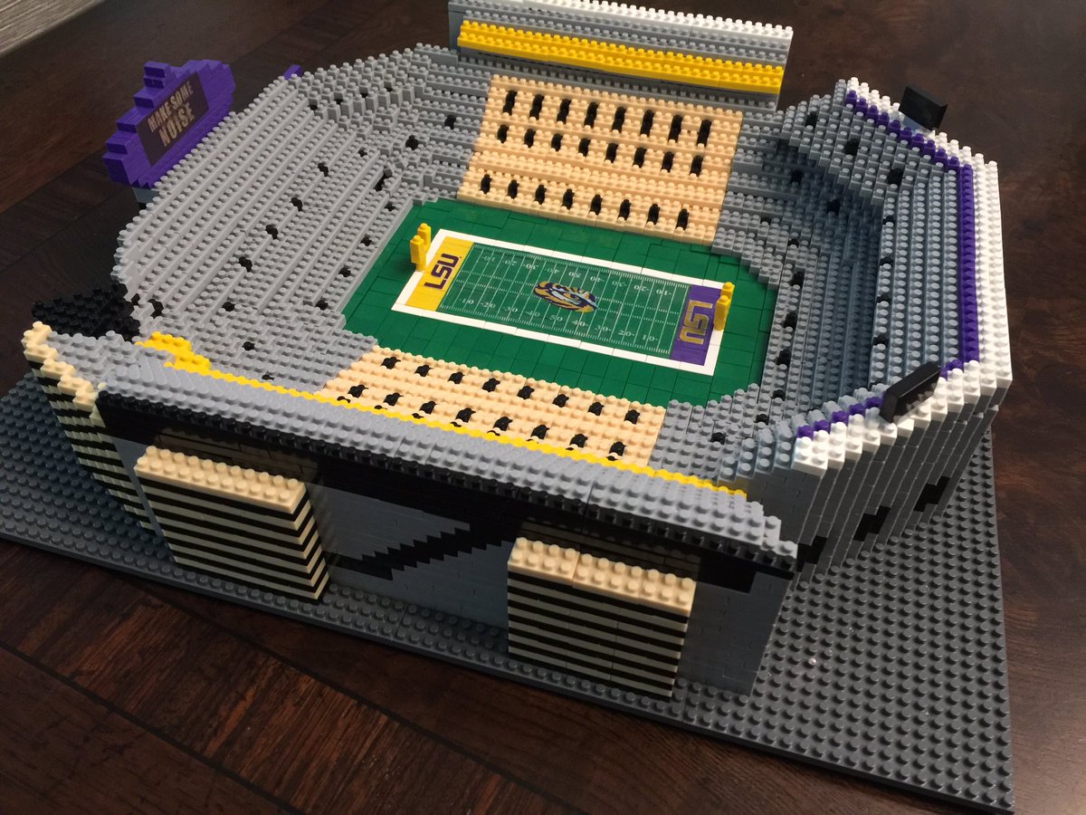 LOOK: LSU fan makes incredible lego toy replica of Tiger Stadium