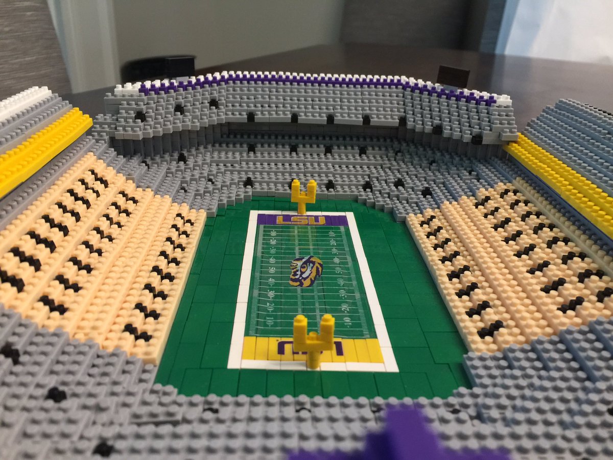 LOOK: LSU fan makes incredible lego toy replica of Tiger Stadium