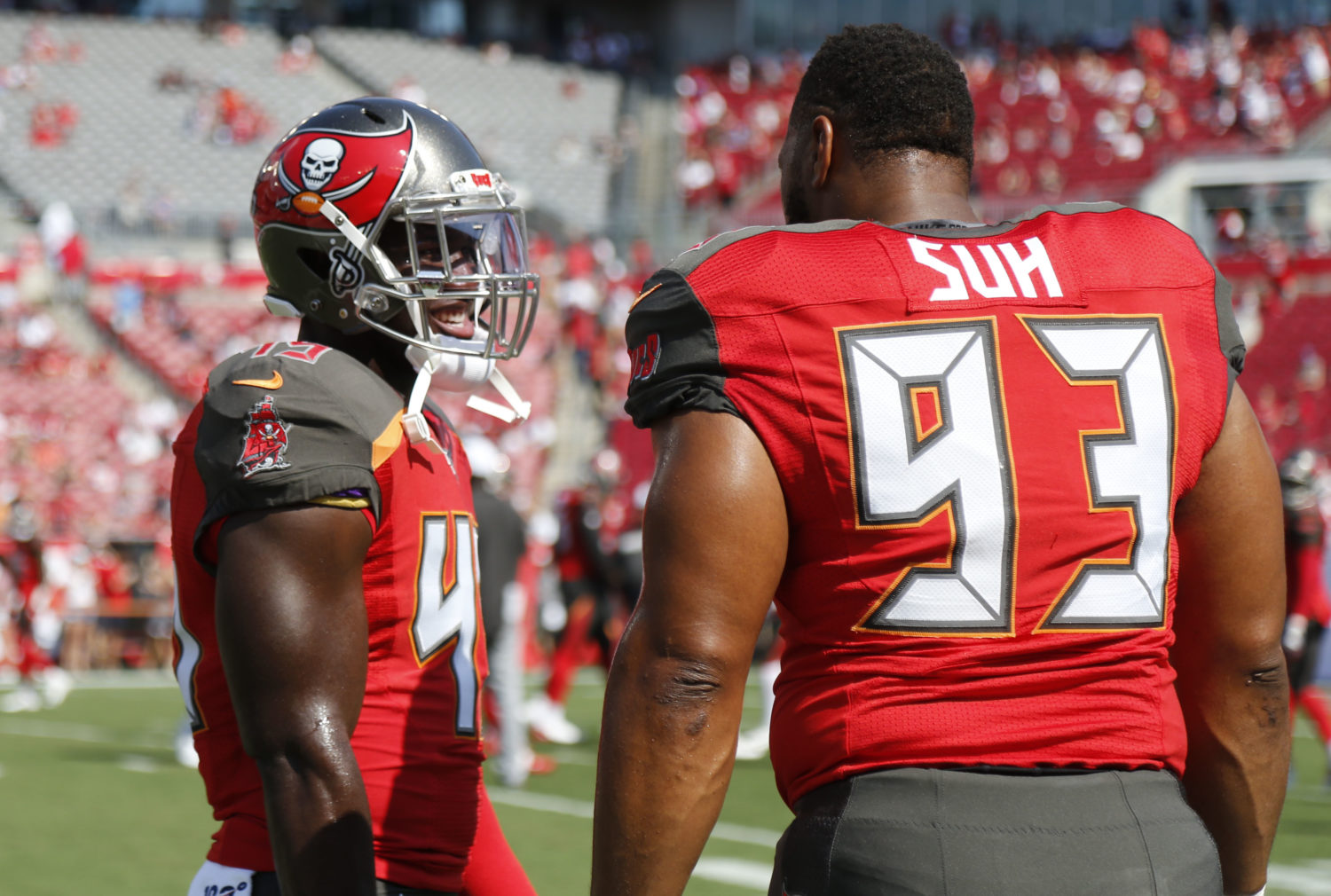 Devin White reveals he played through illness, had minor procedure ...