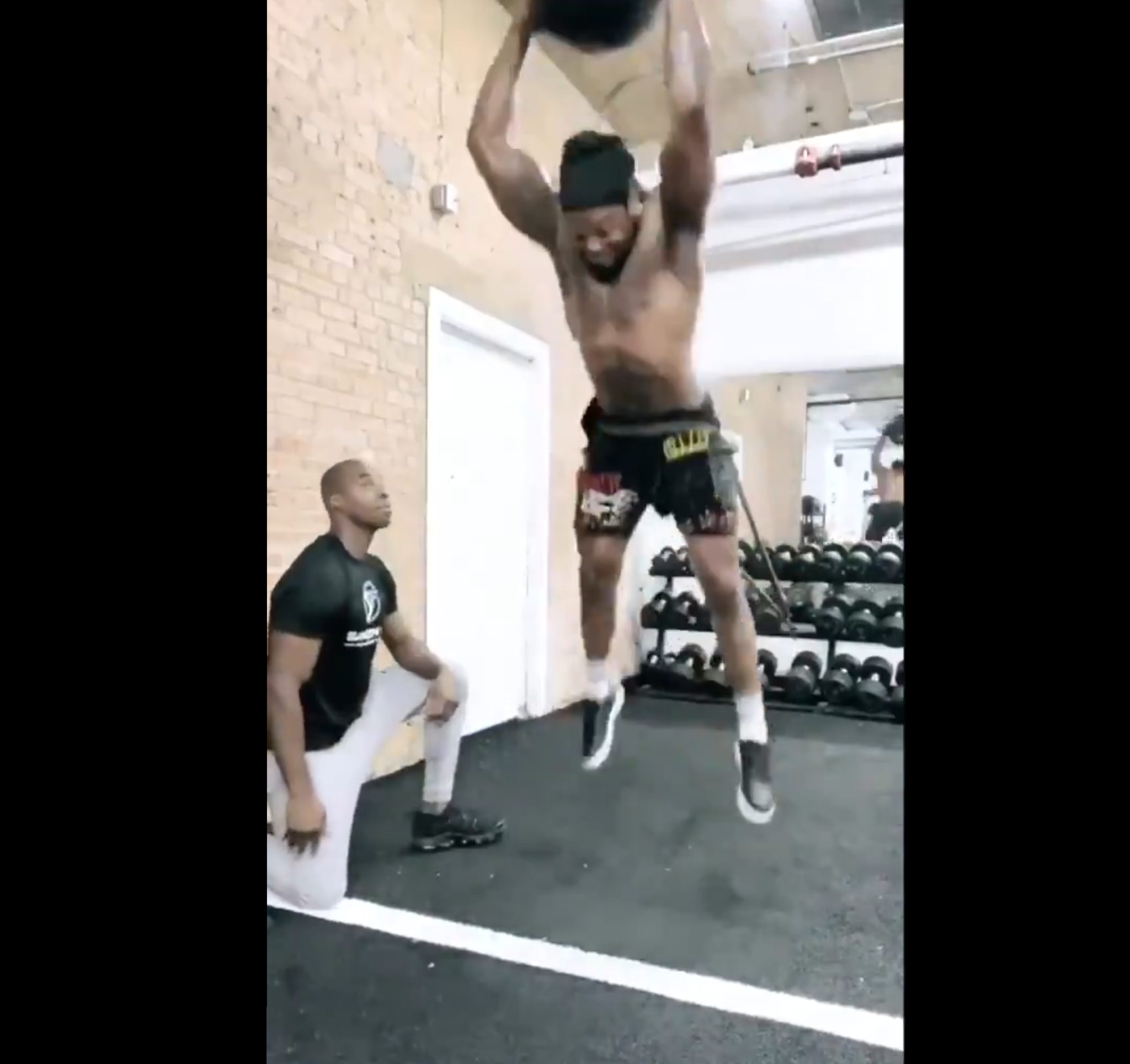 Derrick Henry's dominance doesn't come easy: Workout video showcases ...