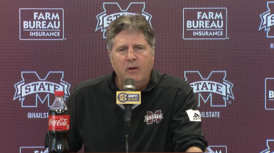 Mike Leach recalls memories of his time at Kentucky, how he keeps in ...