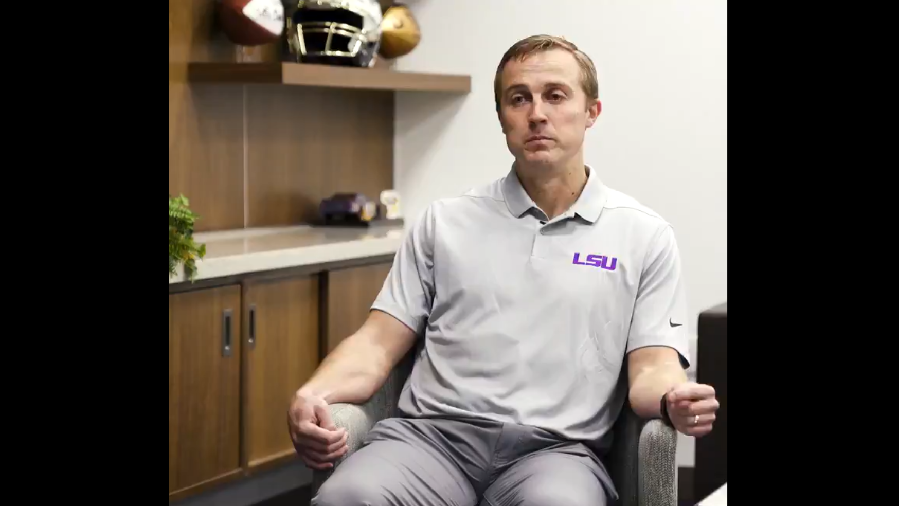 New LSU OC Jake Peetz shares thoughts on Tigers' offense, plans heading ...