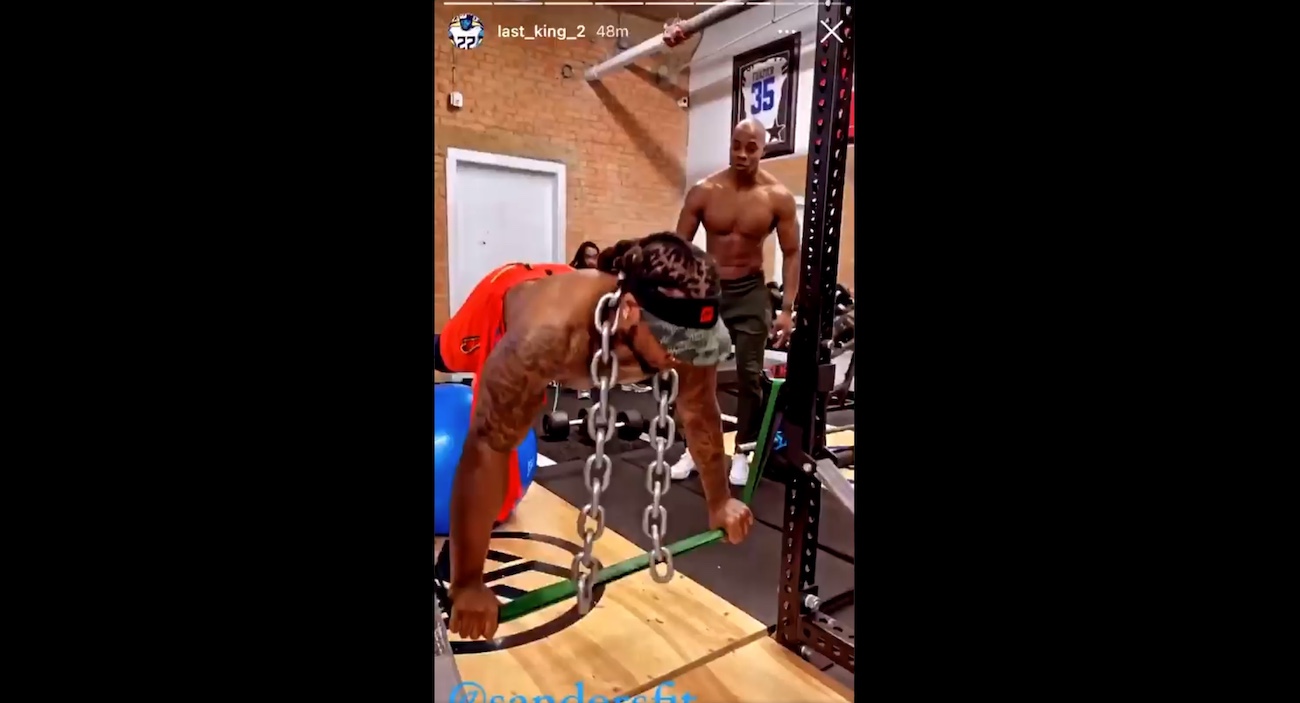 Derrick Henry going viral with latest workout video
