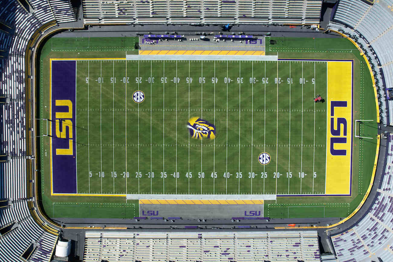 LSU counters Tennessee with its own alternate uniform combination LSU counters Tennessee with its own alternate uniform combination