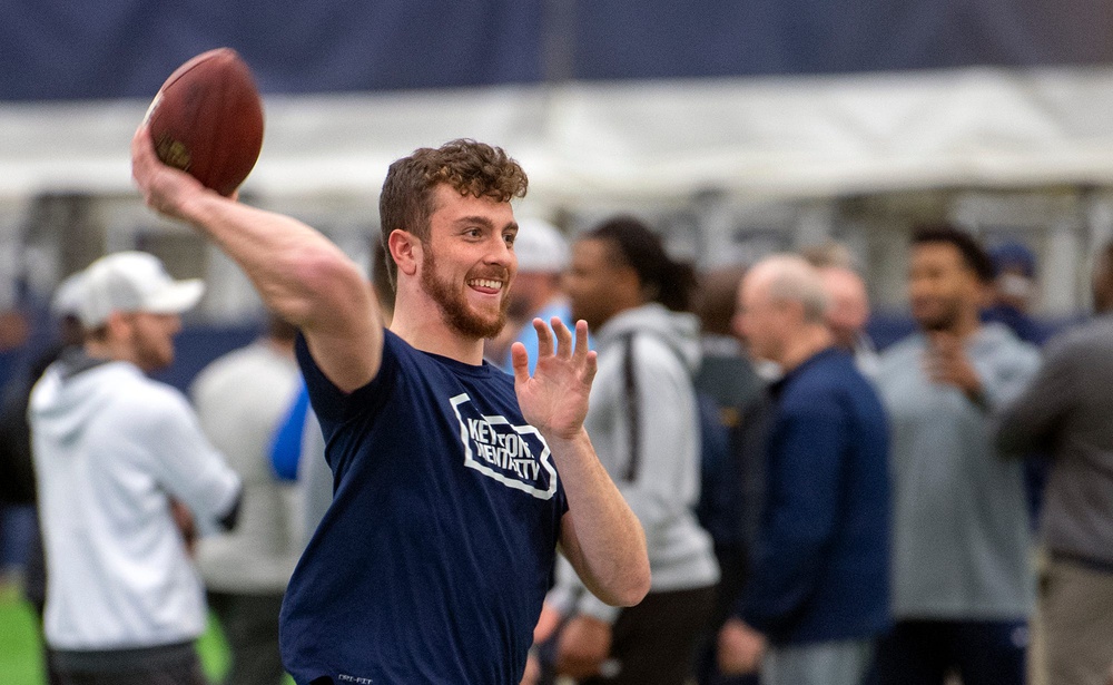 Sec Player Joins Big Ten Quarterbacks New Nil Agency