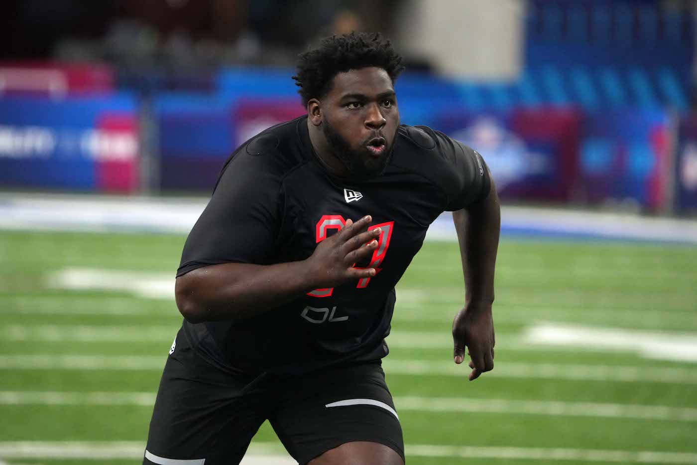 Devonte Wyatt, former Georgia star DL, reportedly signs first contract ...