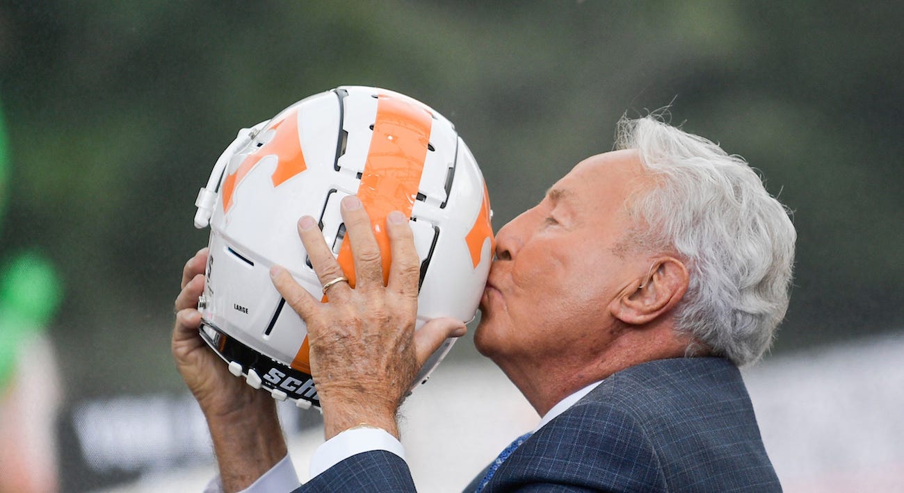 Lee Corso is back on College GameDay, ranks top 4 teams in nation