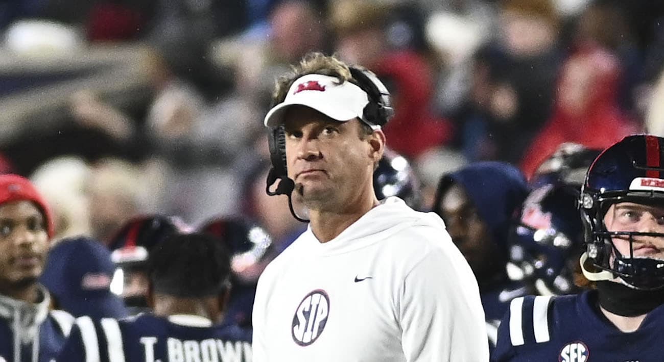 Spencer Sanders to Ole Miss: College football fans, media share reactions Spencer Sanders to Ole Miss: College football fans, media share reactions